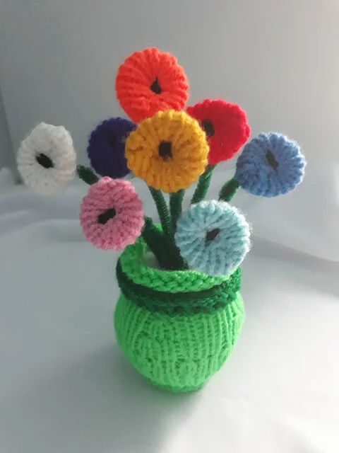 8 Flower Knitting Patterns to Brighten Your Day — Blog.NobleKnits