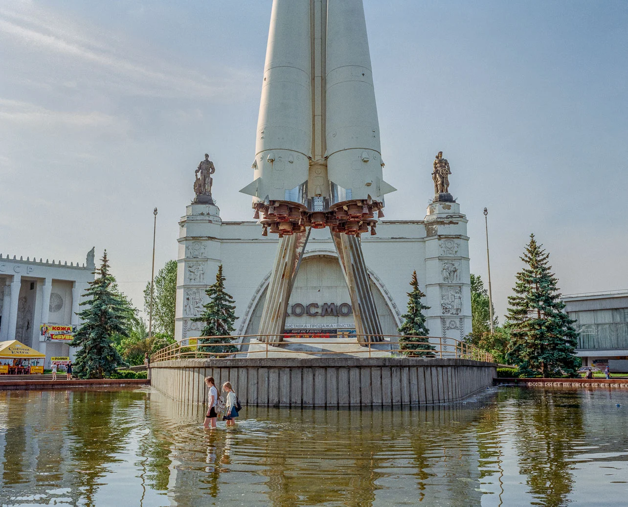 On the Eve, Moscow, 1998 — Mary Berridge