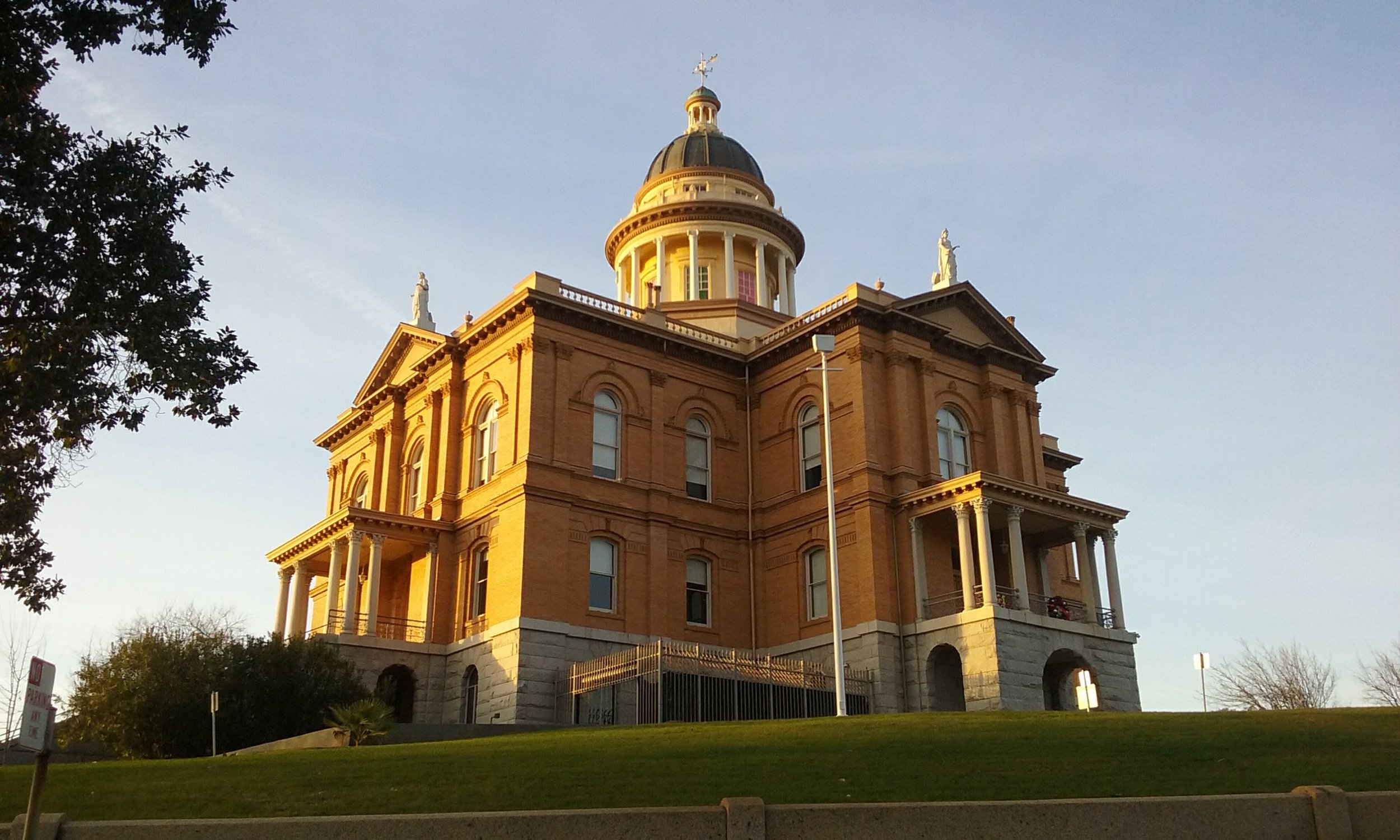 Auburn courthouse