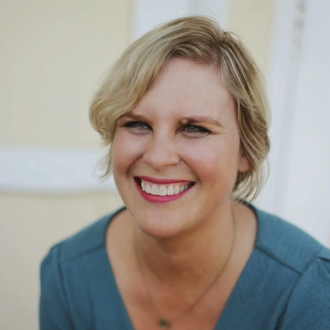 In the Flow: Unconventional Watercolor Adventures — Faith Evans-Sills ...