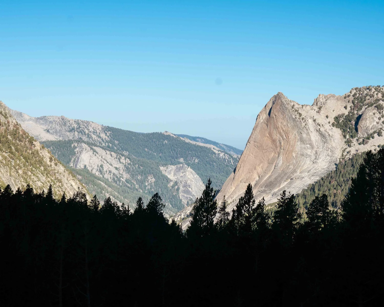 Eastern Sierra, Mammoth Lakes and High Sierra rock climbing guides ...