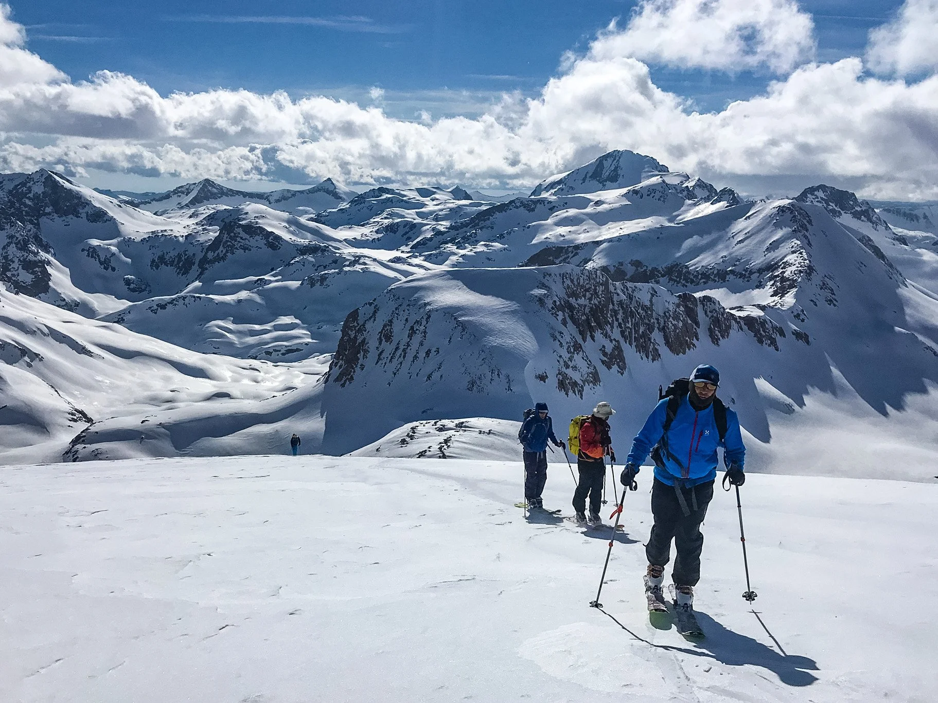High Sierra Ski Tours — International Alpine Guides