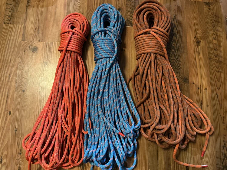 Ice climbing gear for the beginner ice climber — International Alpine ...