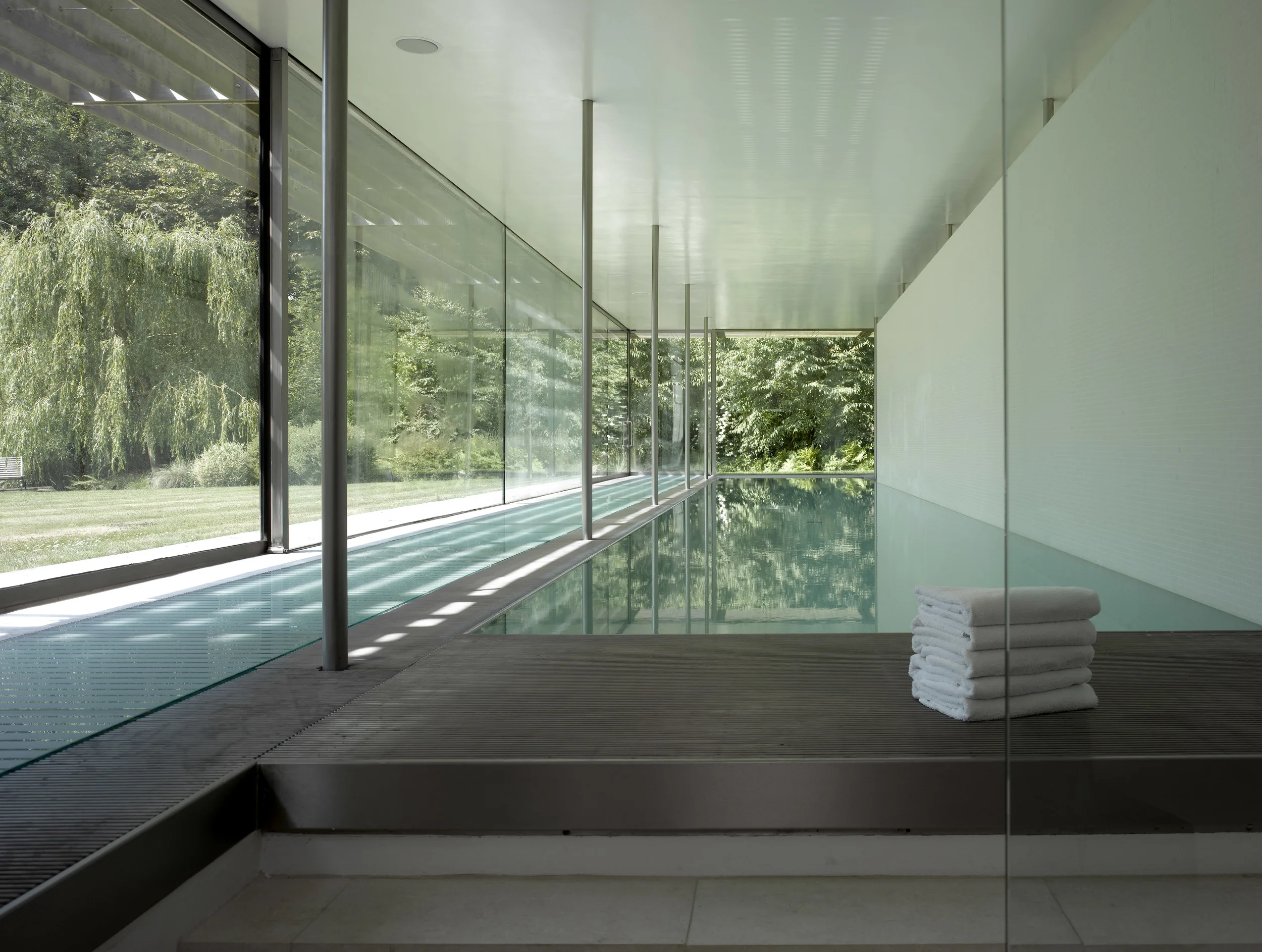 THE WALLACE HOUSE — STUDIO LOCHER