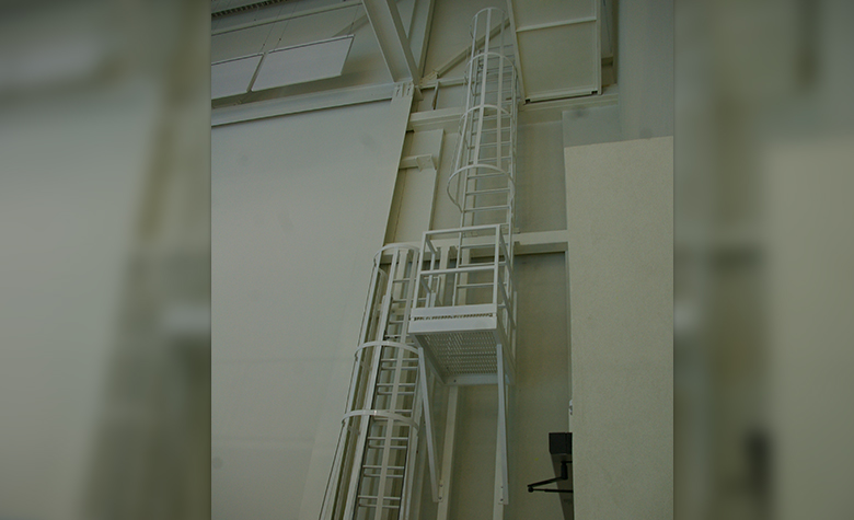 Aluminum Fixed Ladders | Platforms & Ladders | Platforms and Ladders
