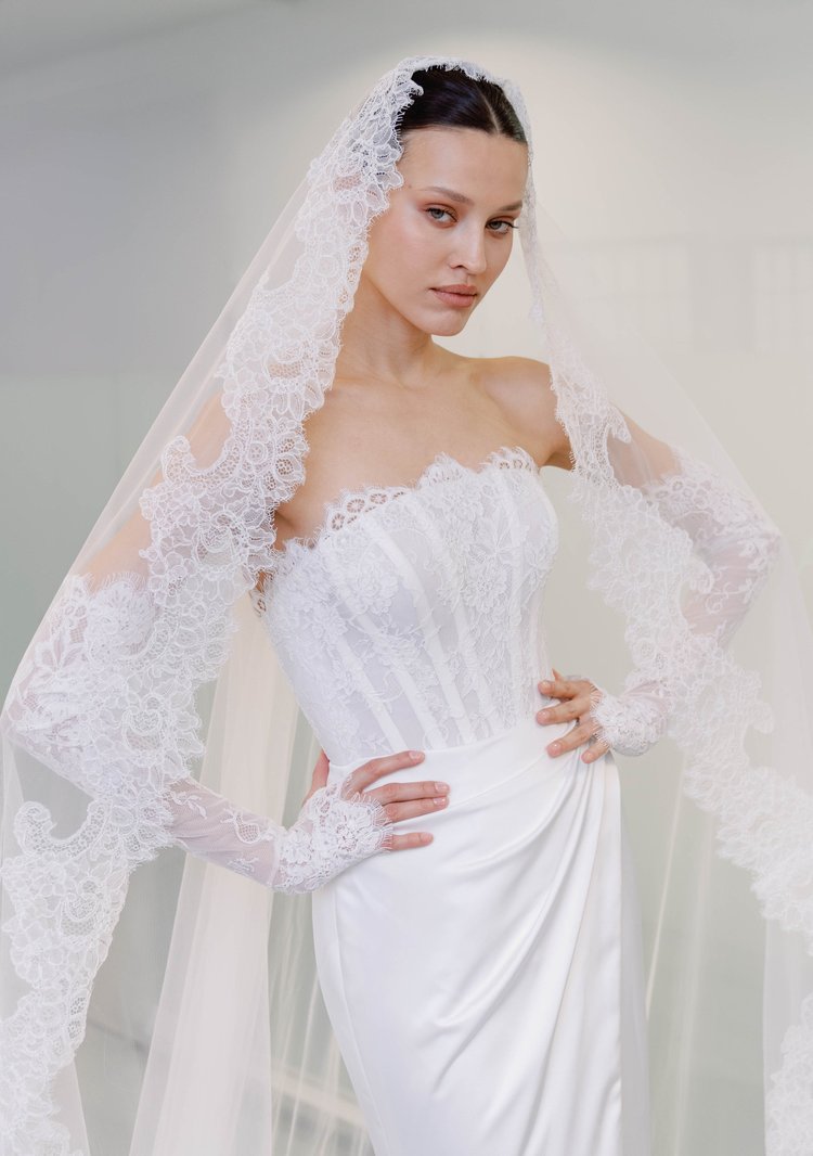 Bridal accessories