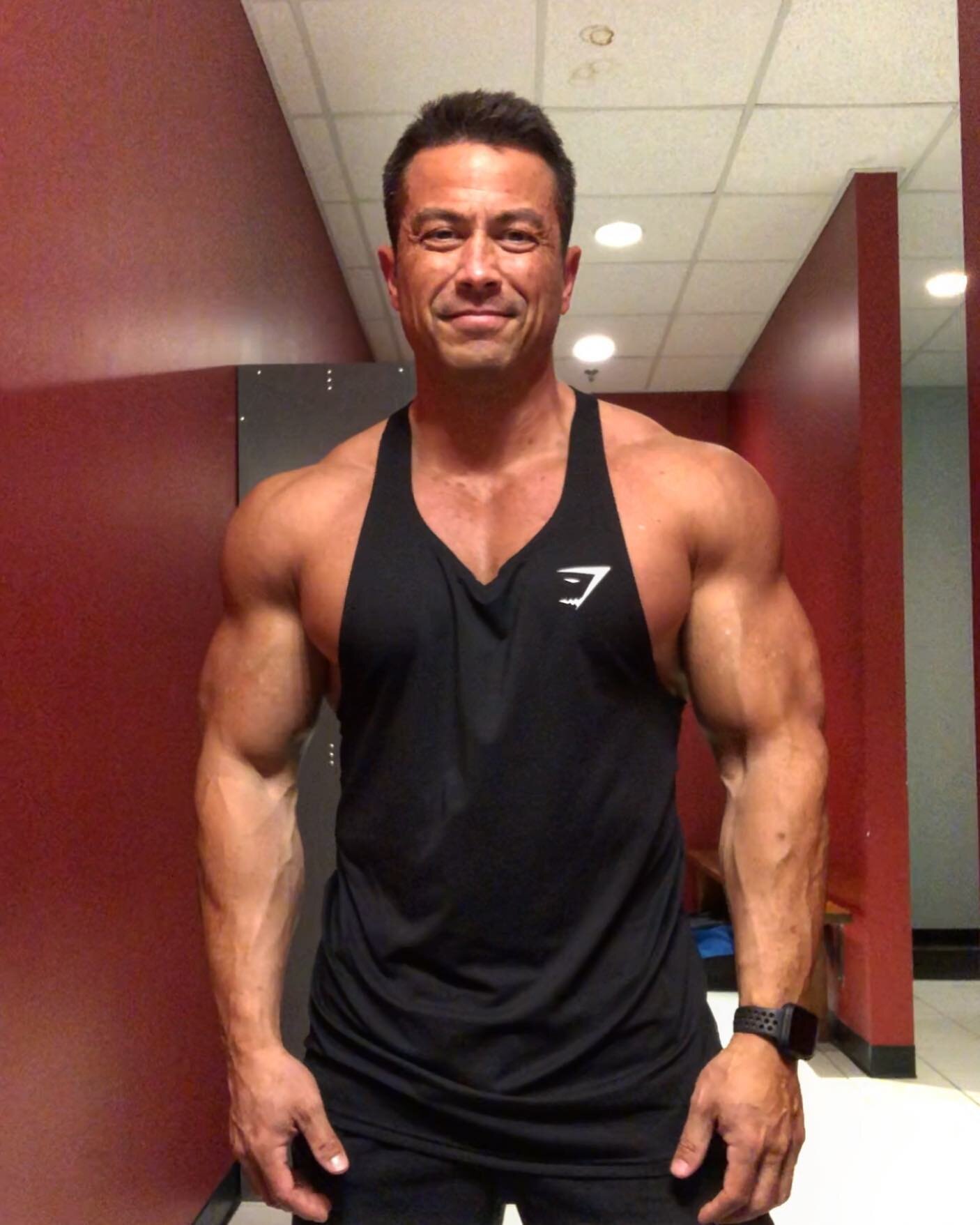 AW FITNESS / Personal Trainer Online Coach Men's Physique Pro ...