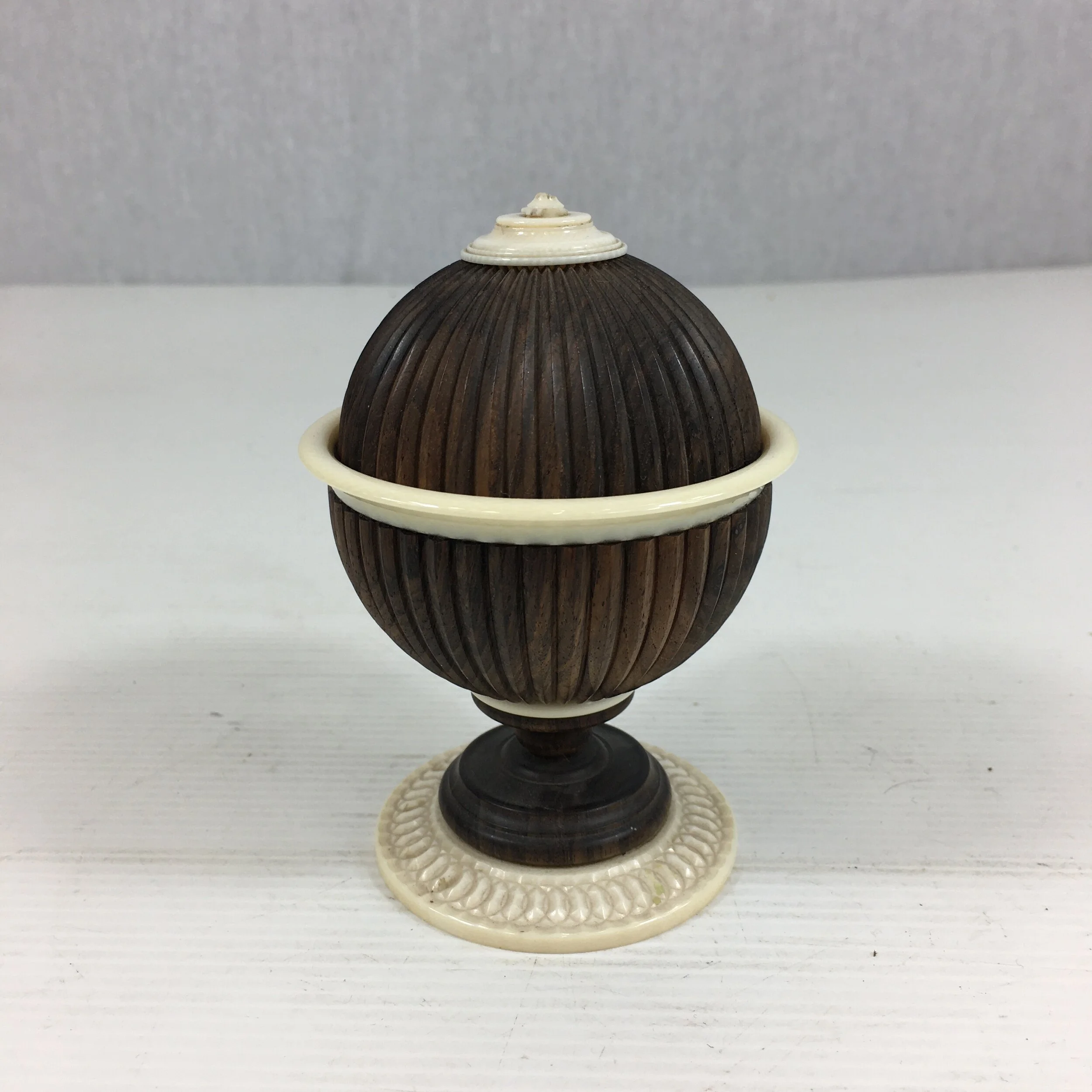Seller of Treen and Antique woodenware – Oak – Ash – British – French ...