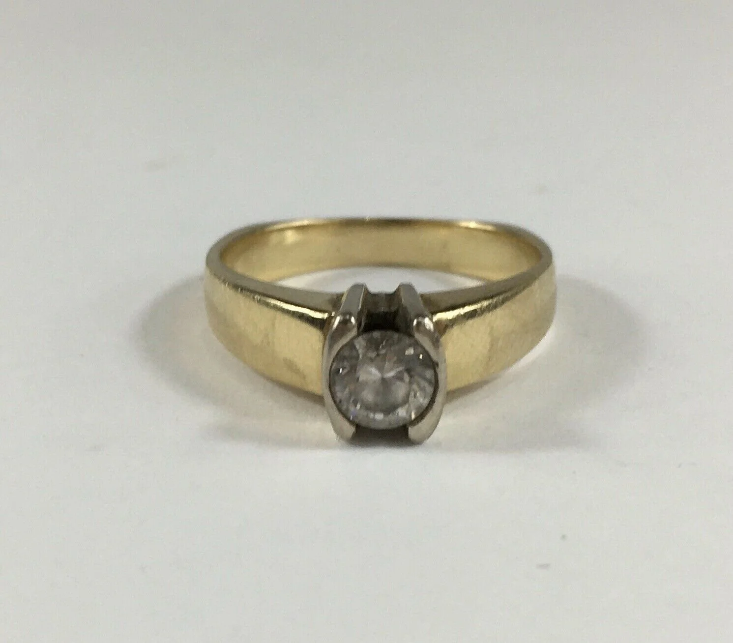 Gold jewellery-Rings — Wheeler Antiques