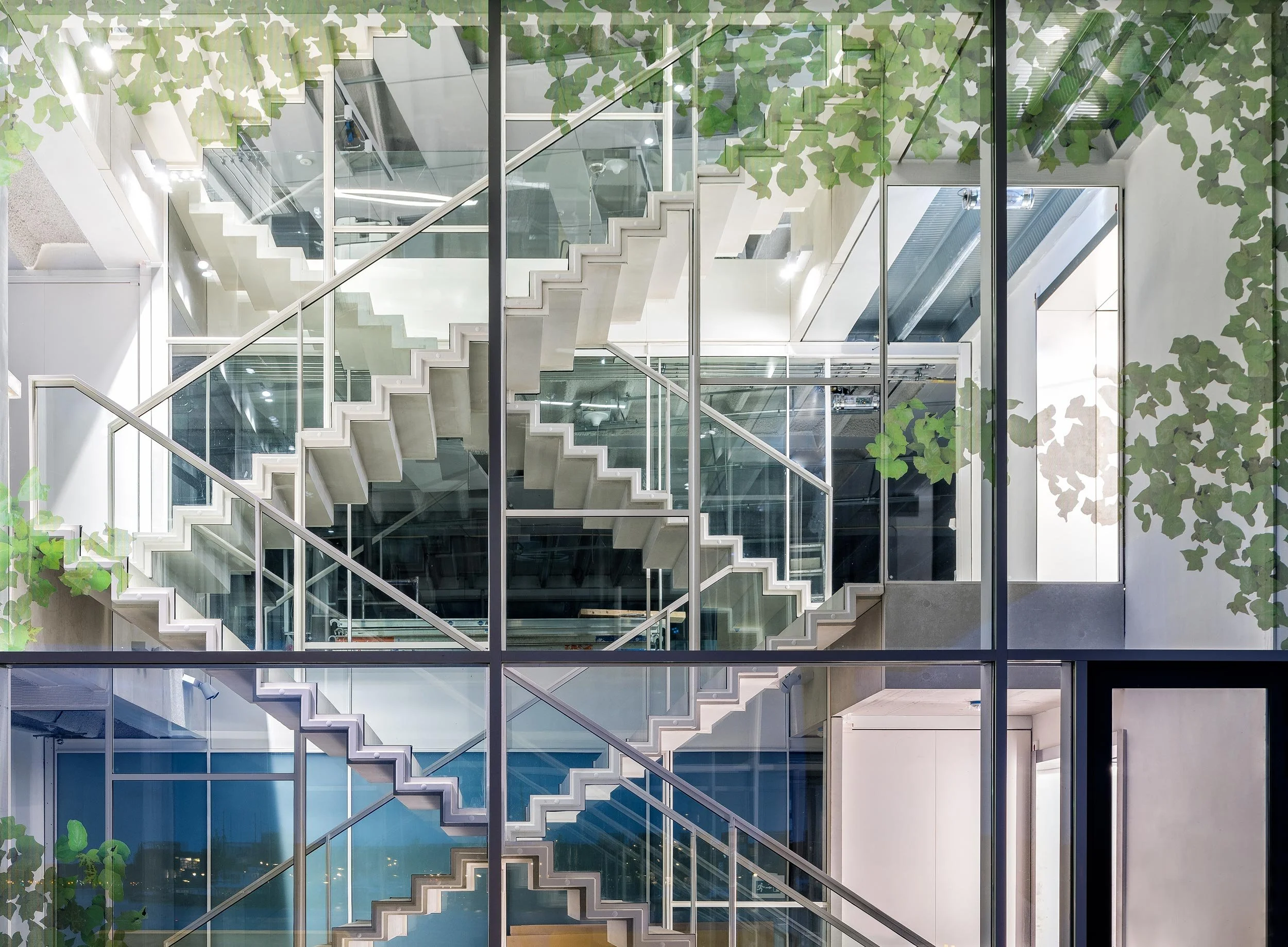 —A Fresh Take on Mullions at the Amvest HQ Rietveld Architects New York