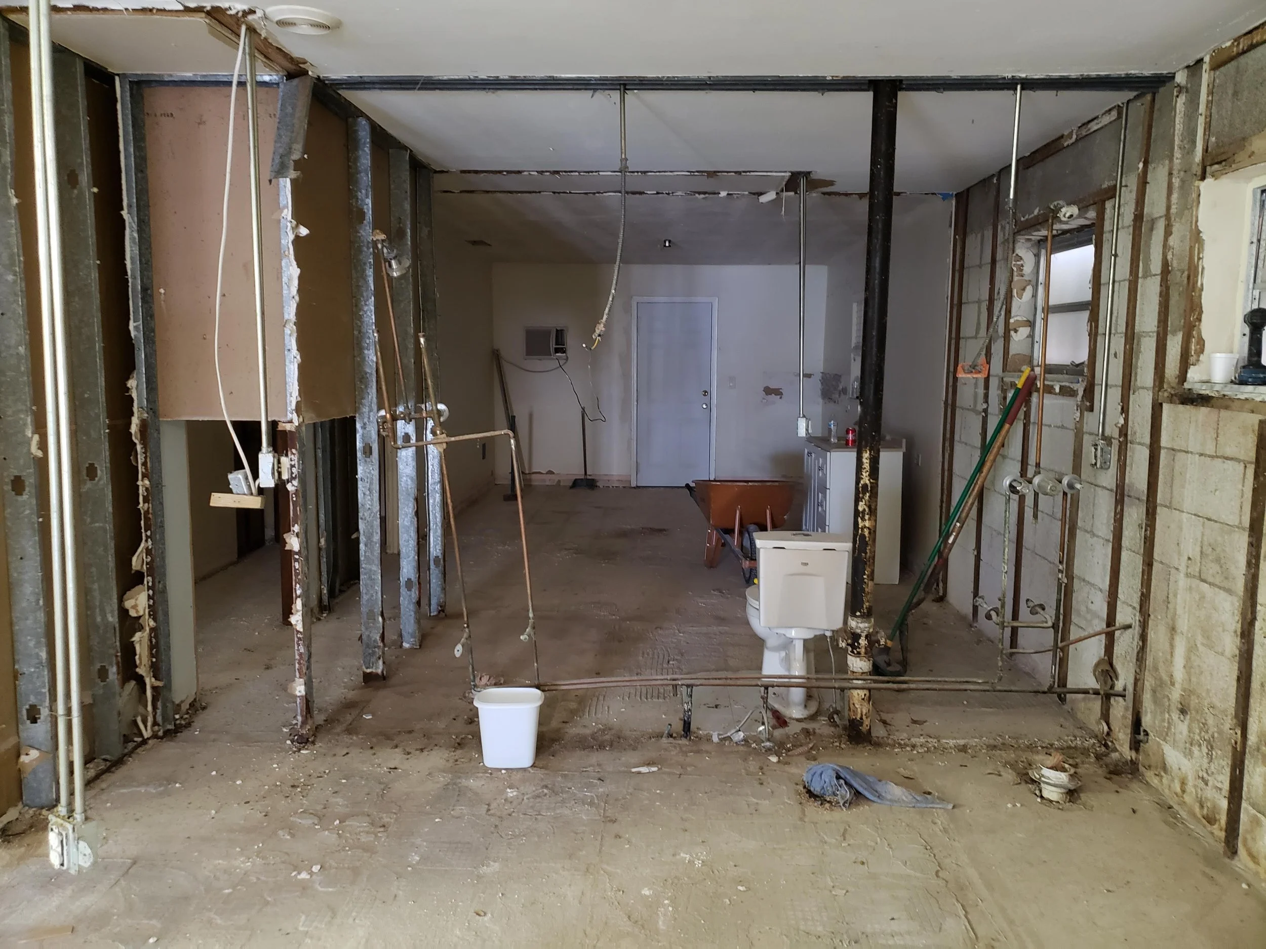 Real Estate — Michael Castaño