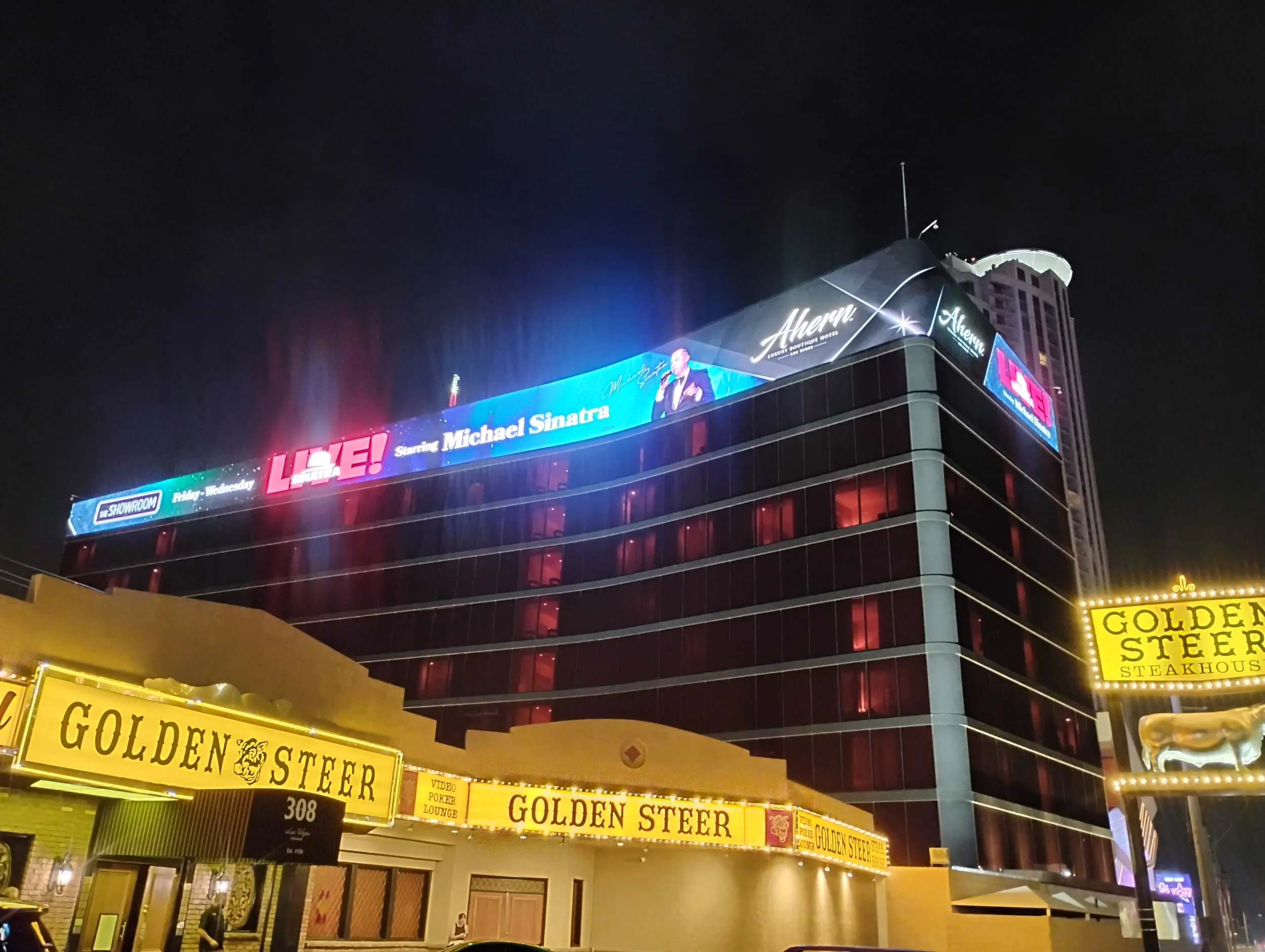 Michael Sinatra Las Vegas Headliner | SINATRA LIVE! SHOW