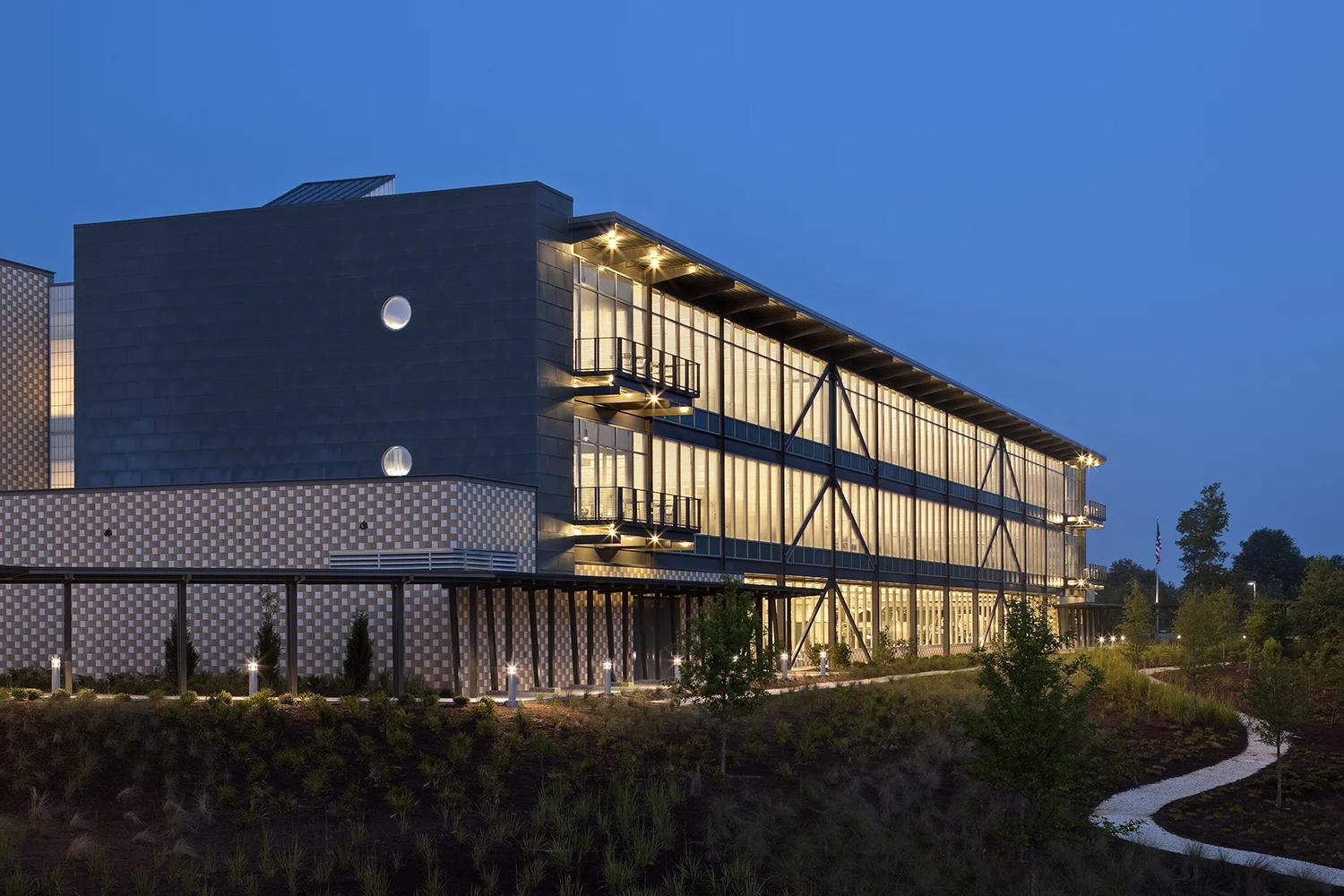 NAVY FEDERAL BUILDING 2 — ASD | SKY