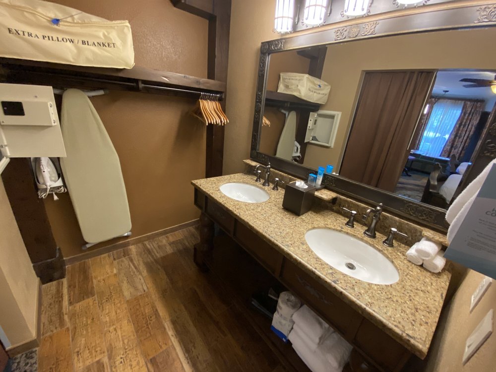 Know Before You Go: Pirate Theme Rooms at Disney's Caribbean Beach ...