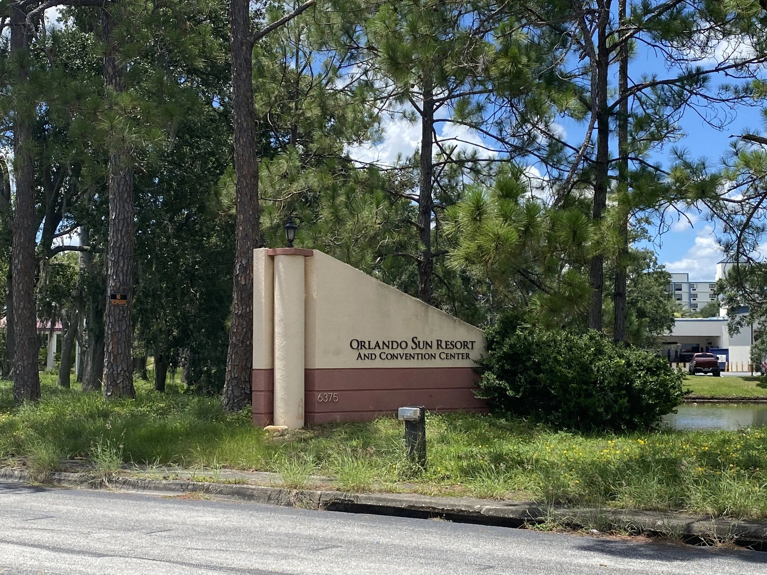 Abandoned: What Happened to the Orlando Sun Resort — OrlandoParksGuy