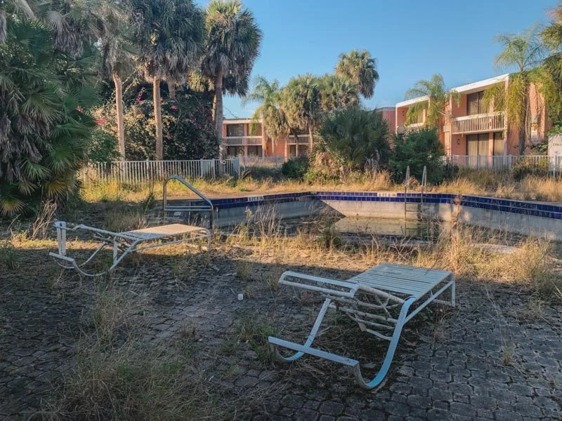 Abandoned: The Tragic History of the Orlando Sun Resort & Convention ...