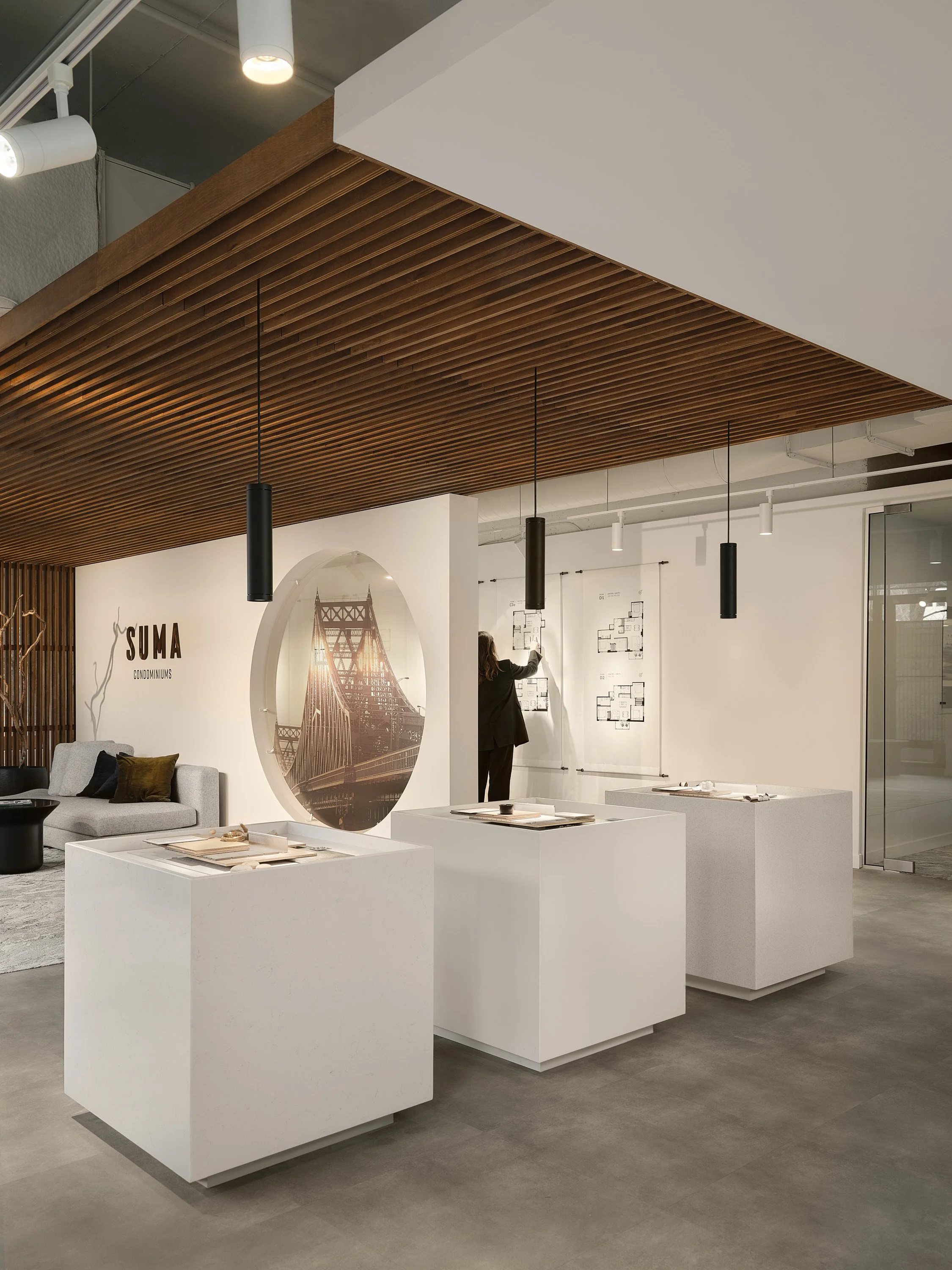 Phil Bernard Photographe Montréal-Condo SUMA par ISSA Design https://en ...