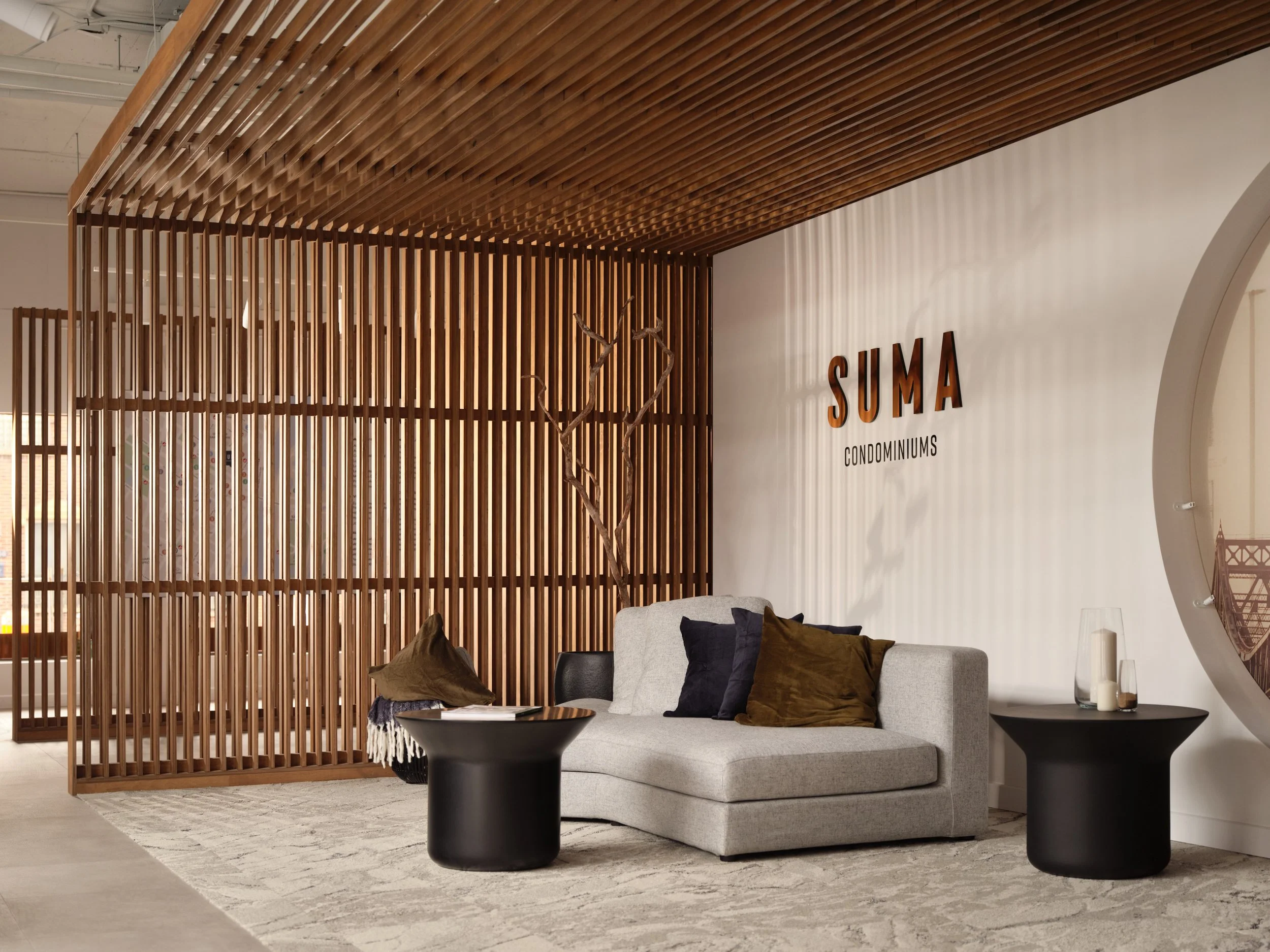 Phil Bernard Photographe Montréal-Condo SUMA par ISSA Design https://en ...