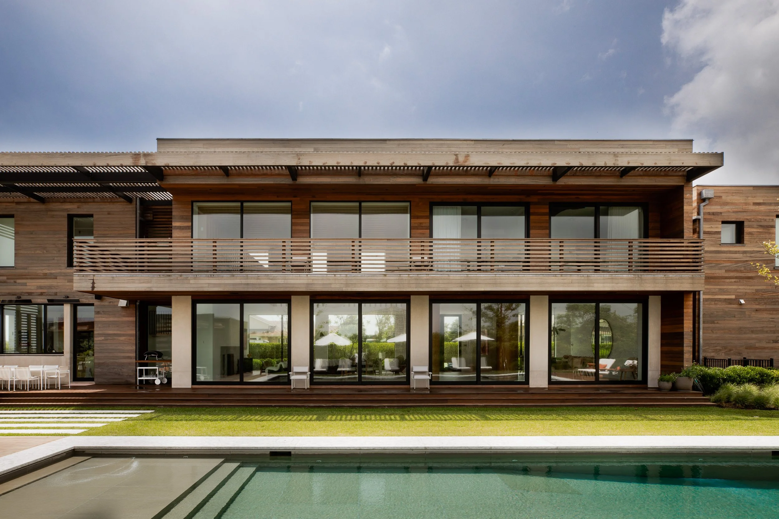 Architecture — ASHE LEANDRO