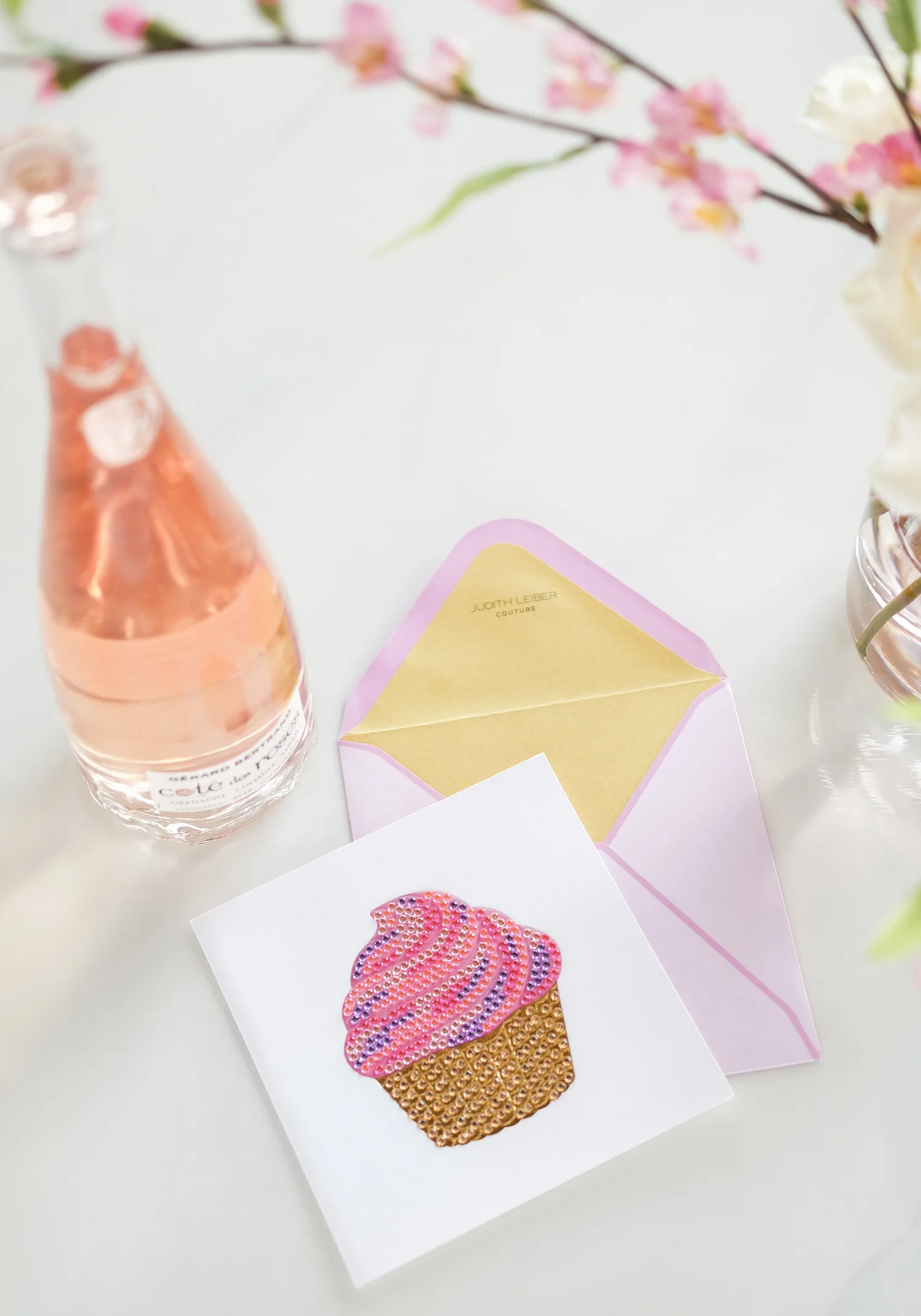 HOW TO GIFT MEANINGFUL MEMORIES — Me and Mr. Jones