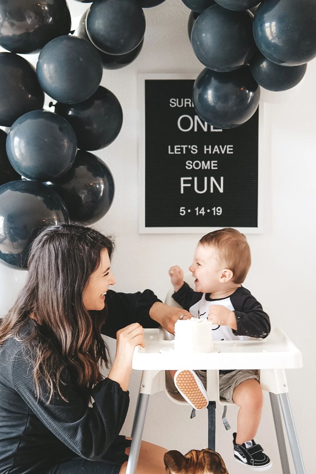 JETT'S MODERN SURFER THEMED FIRST BIRTHDAY PARTY — Me and Mr. Jones