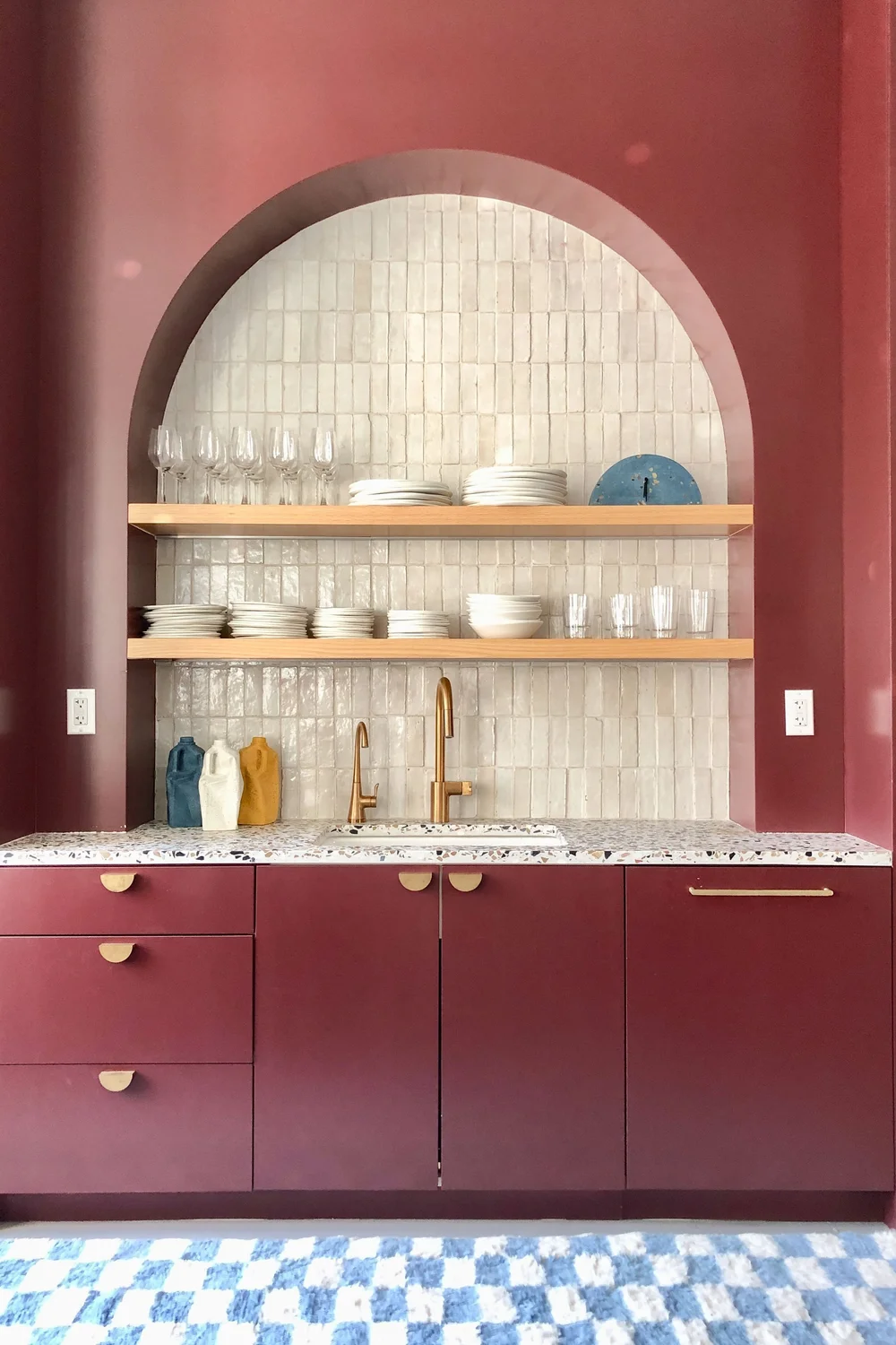 Hightower Chicago Showroom Project Overview - CASEWORK | Portland OR ...