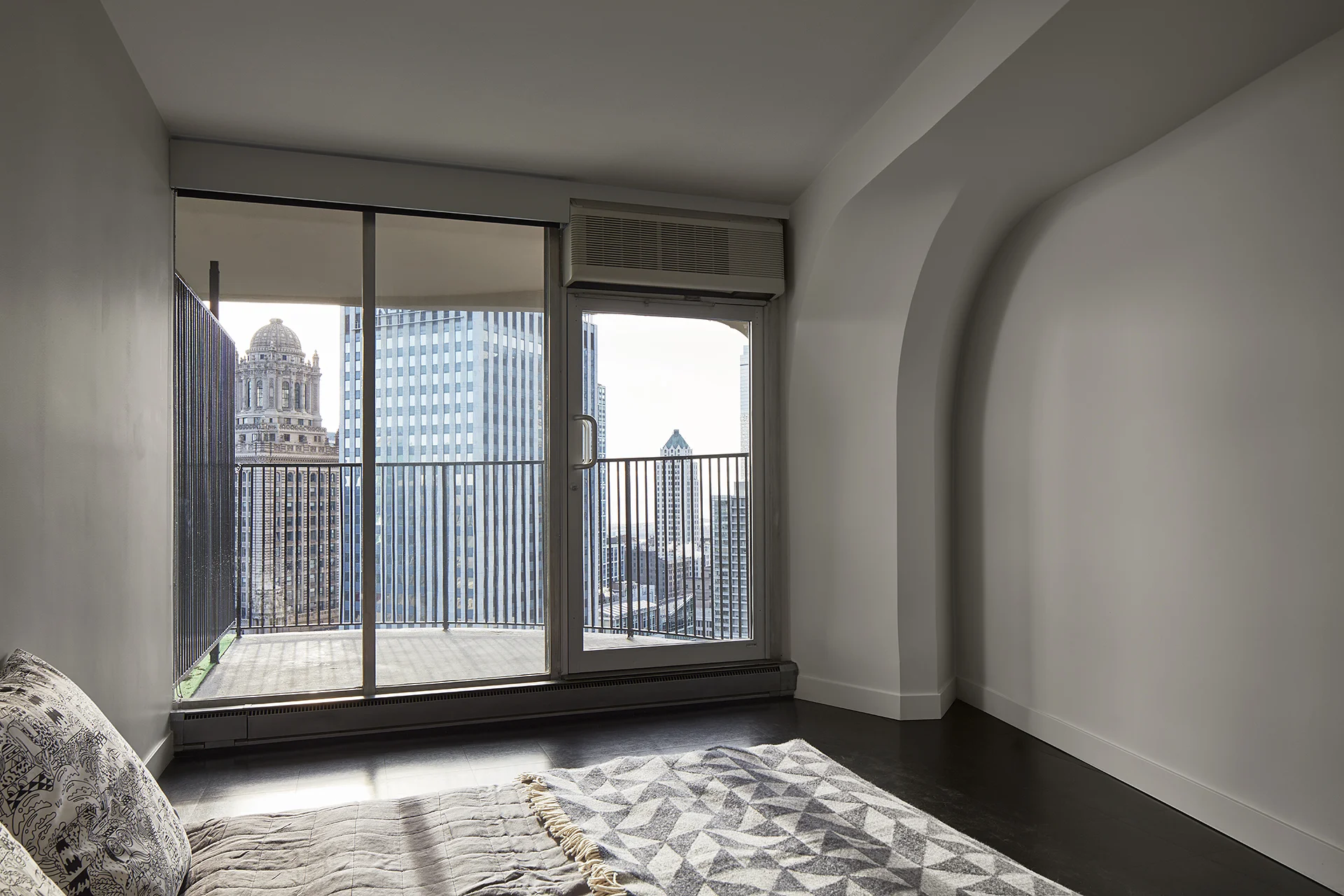 MC02 — Ellipsis Architecture