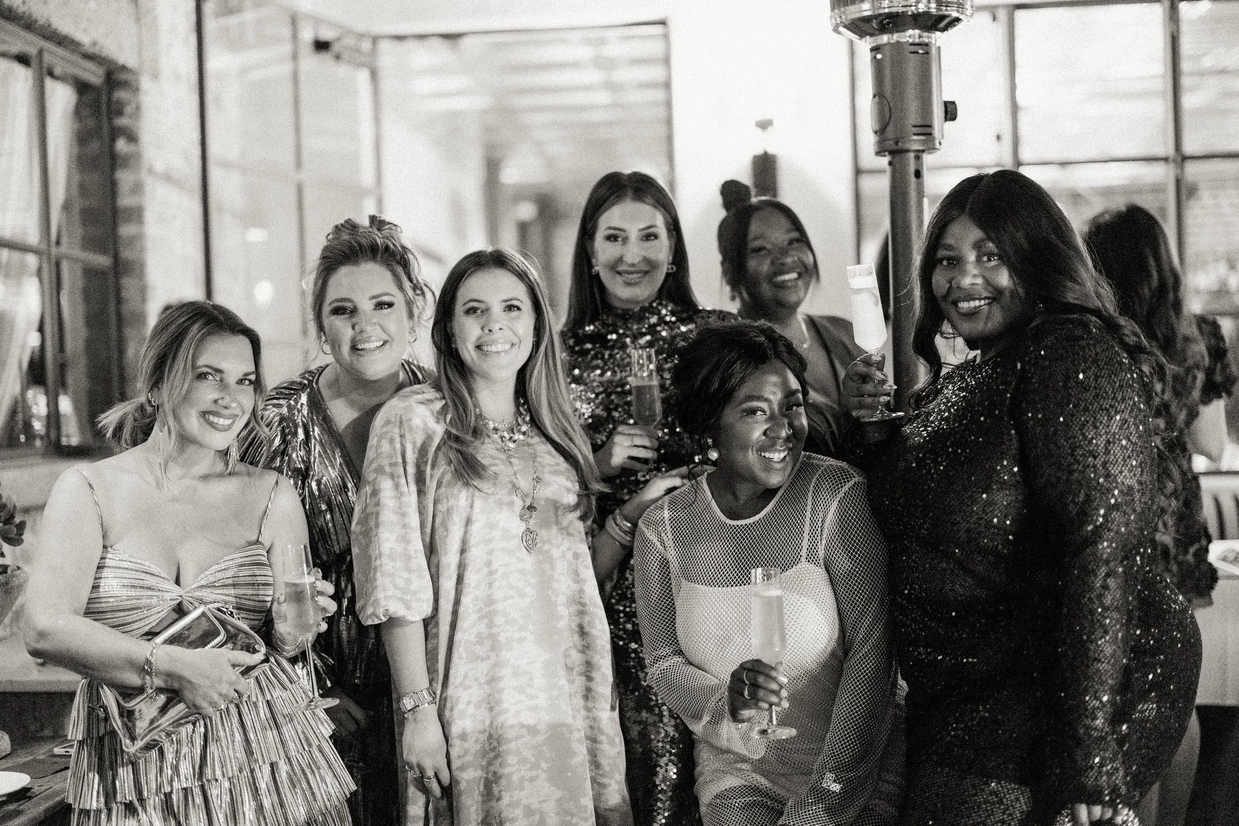 The Team — Lola & Ivy