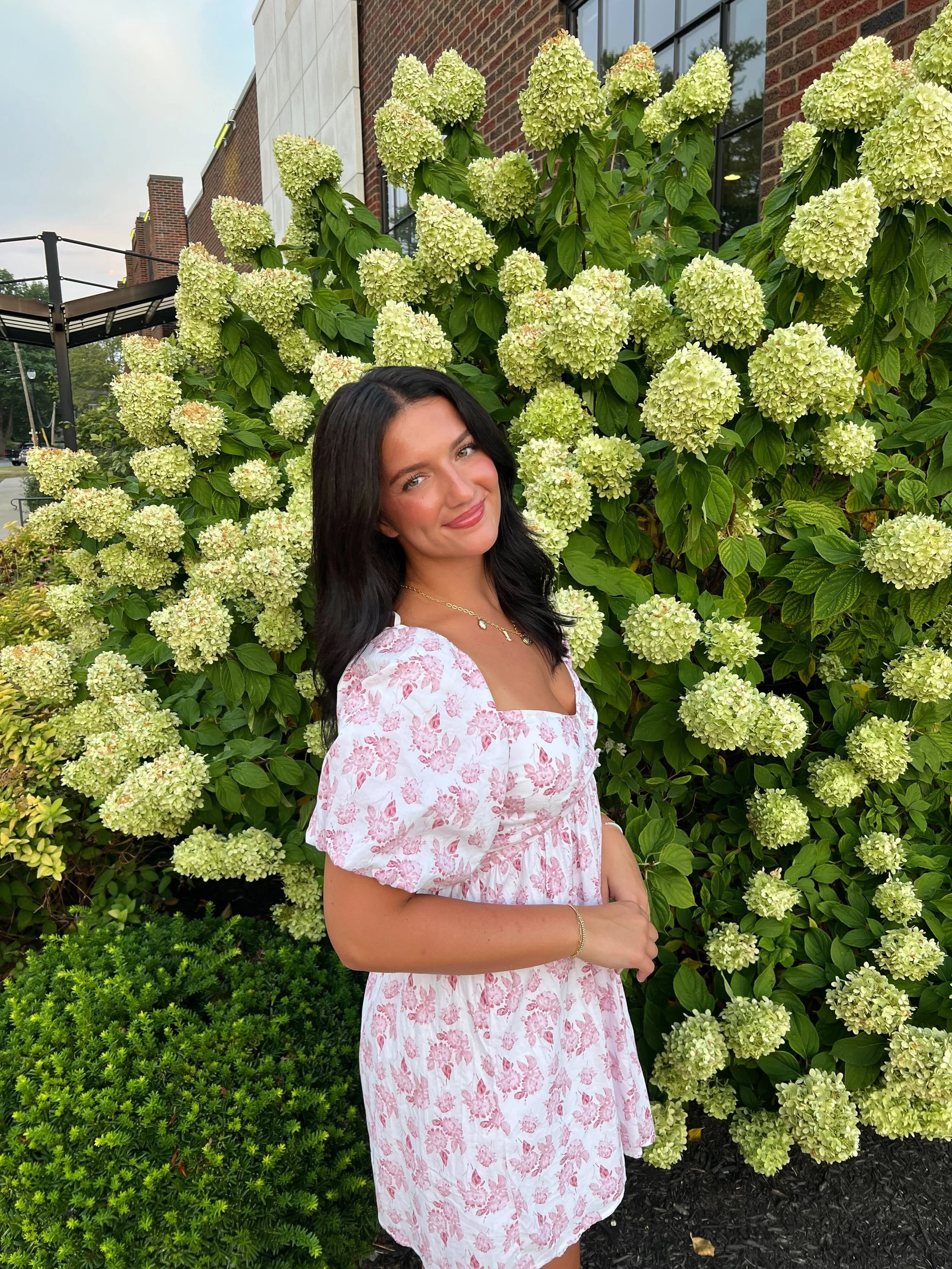 The Team — Lola & Ivy