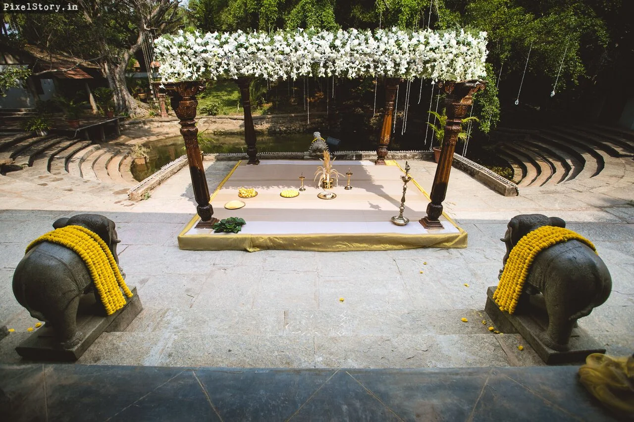 The Shastra behind your Wedding Mandap design — The Tamarind Tree
