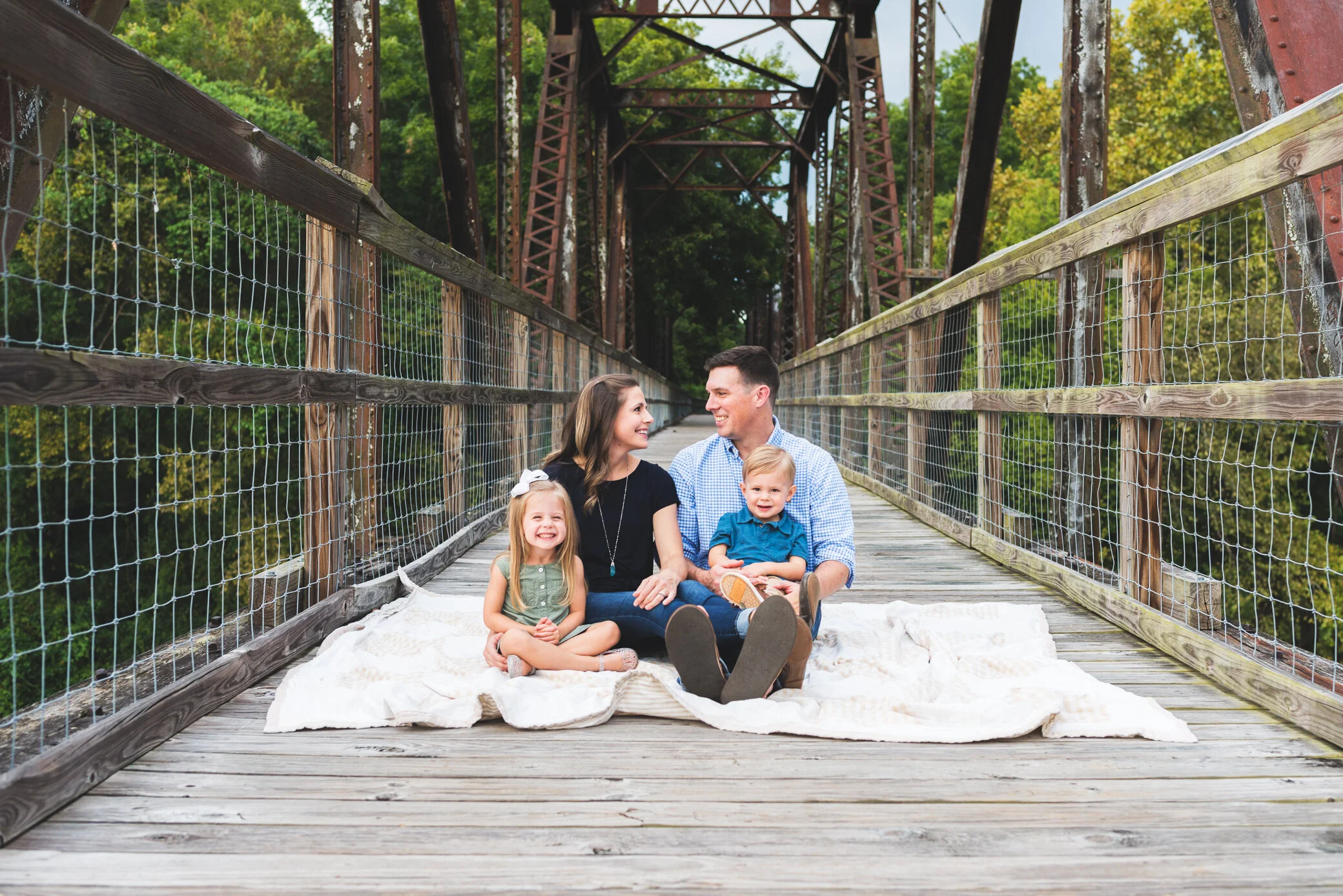 Peak Family Session - The Watson Family — TORI STEYNE