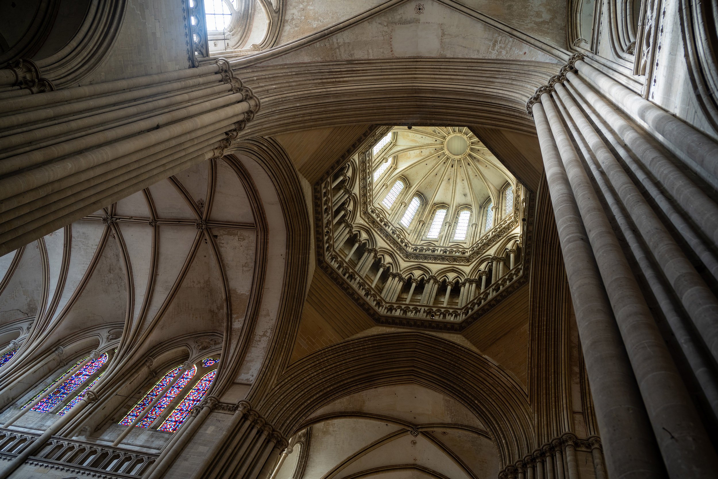 A Quick Stop in Coutances | 5050 Travelog