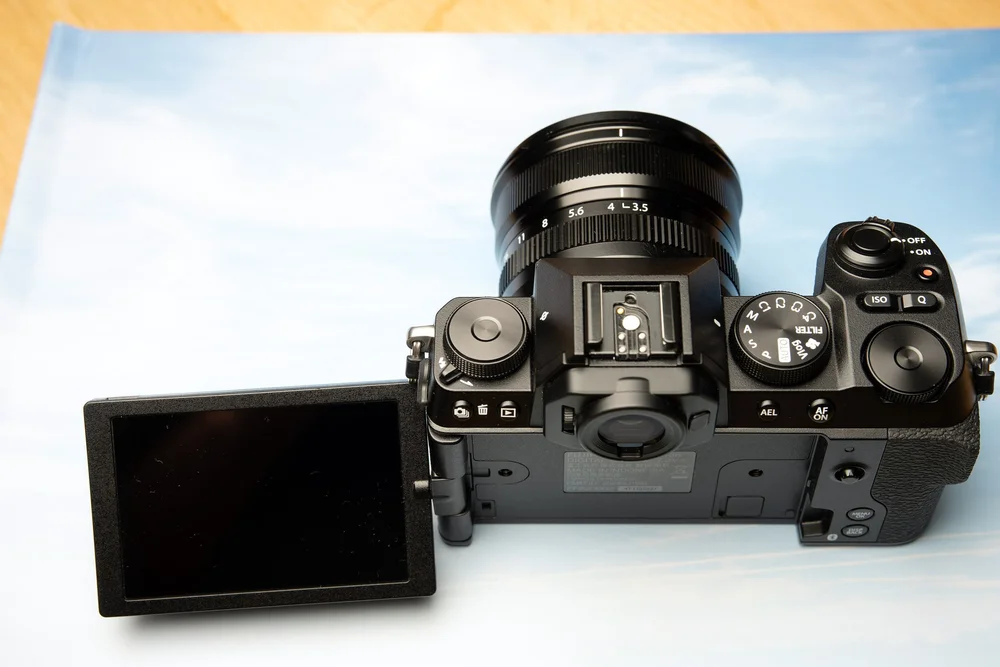 Fujifilm X-S20 and XF 8mm f/3.5 R WR Review | 5050 Travelog