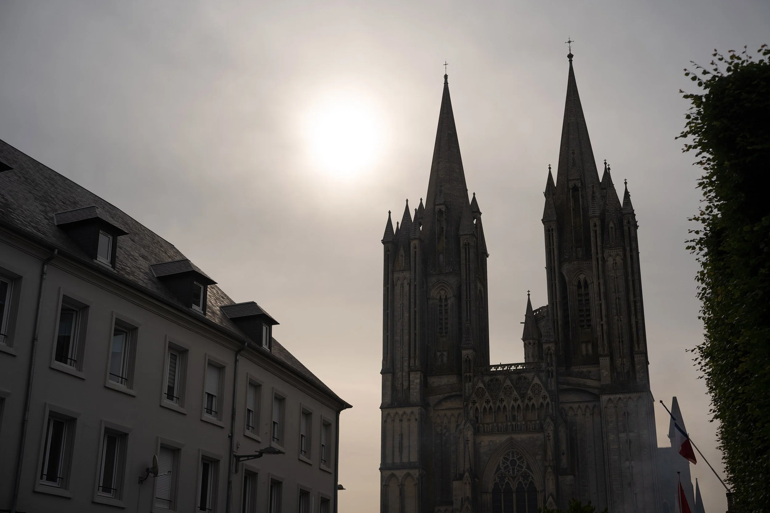 A Quick Stop in Coutances | 5050 Travelog