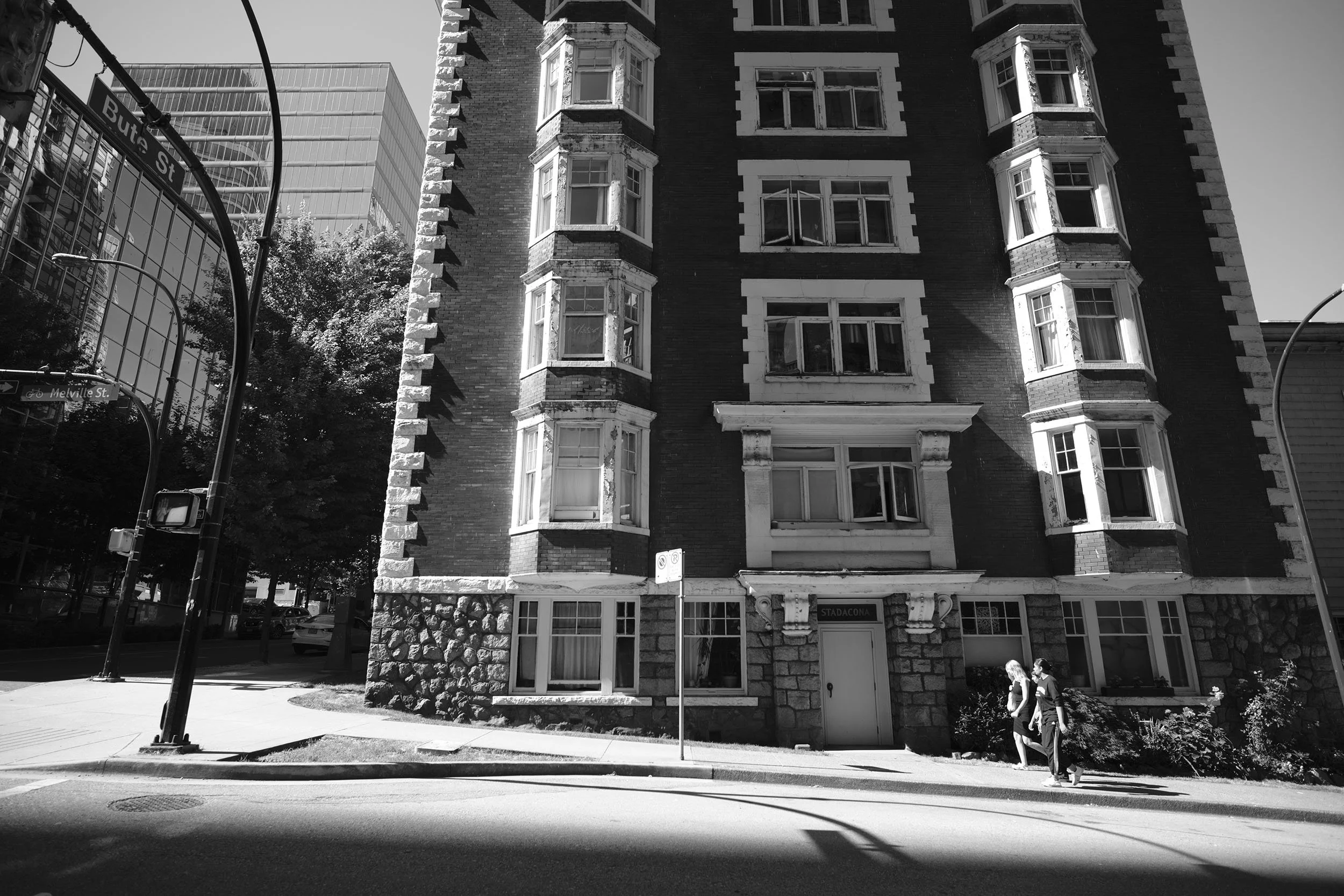 Viltrox AF 13mm f/1.4 XF Review | 5050 Travelog