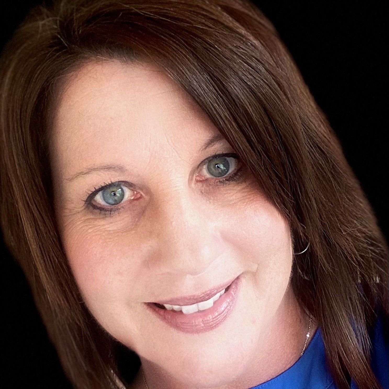 The Baker's Dozen Women's Society — The Corner Table