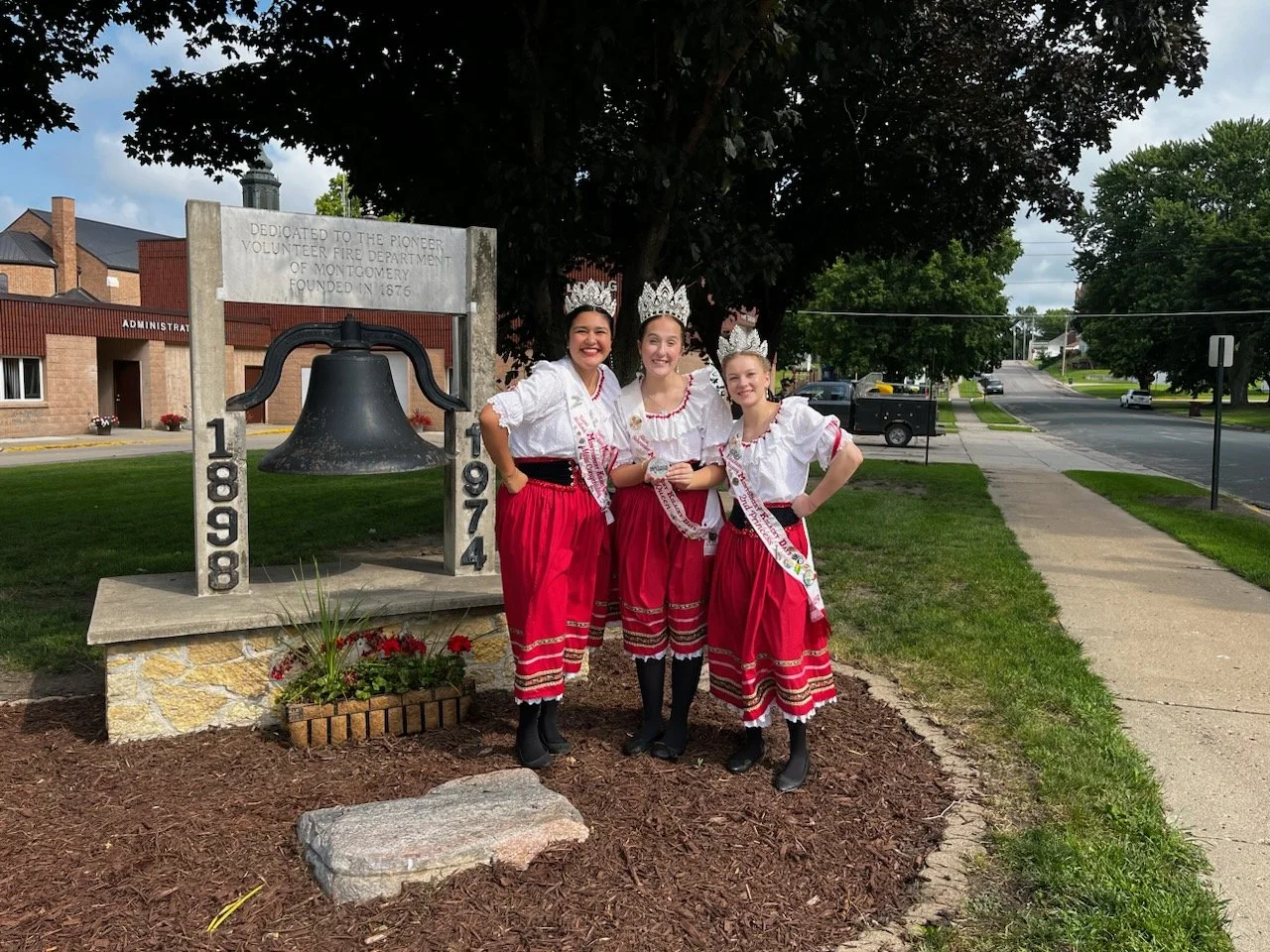 Medallion Hunt — Kolacky Days - Montgomery, MN