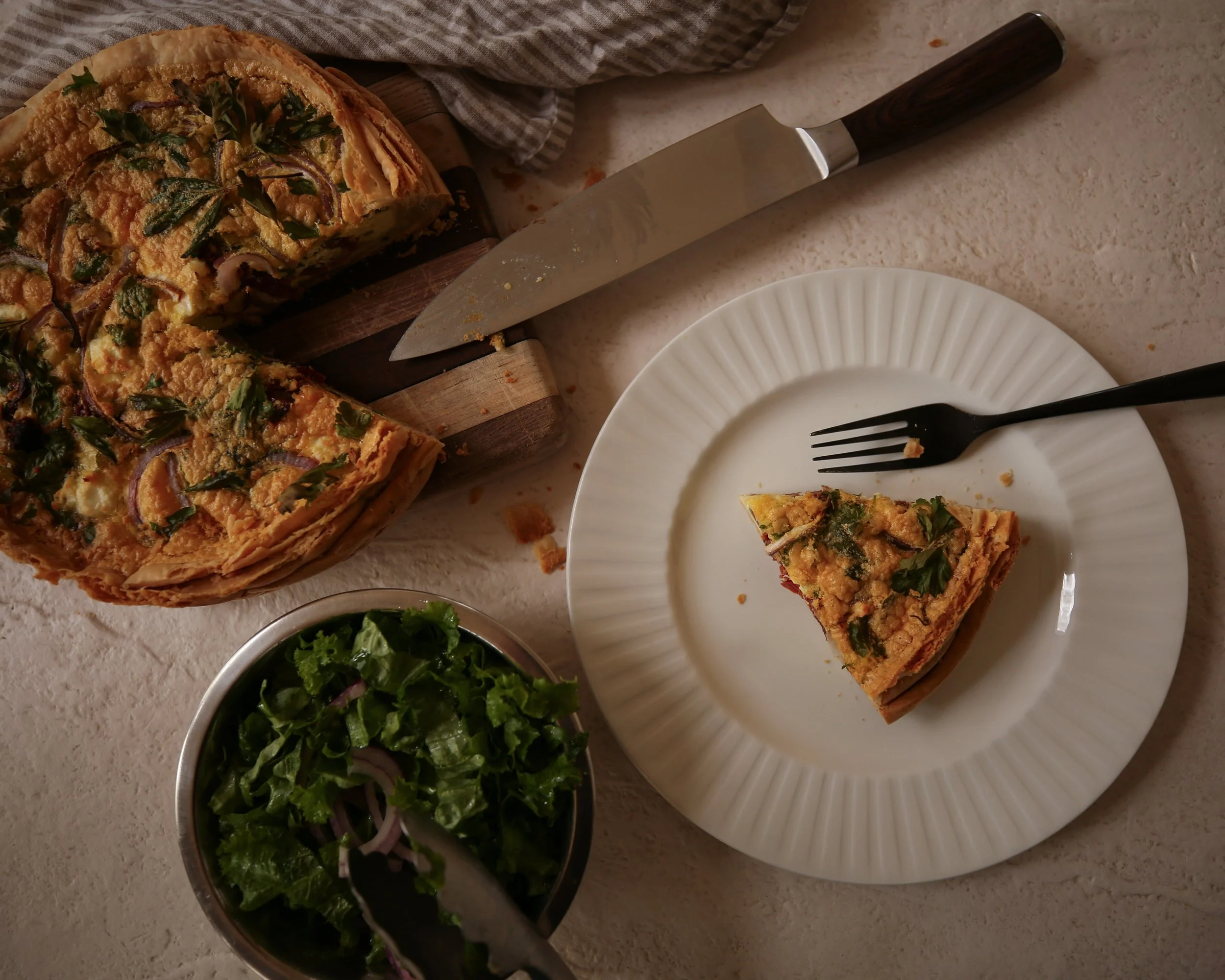 Quiche for dinner | sun-dried tomato, feta, and red onion quiche ...
