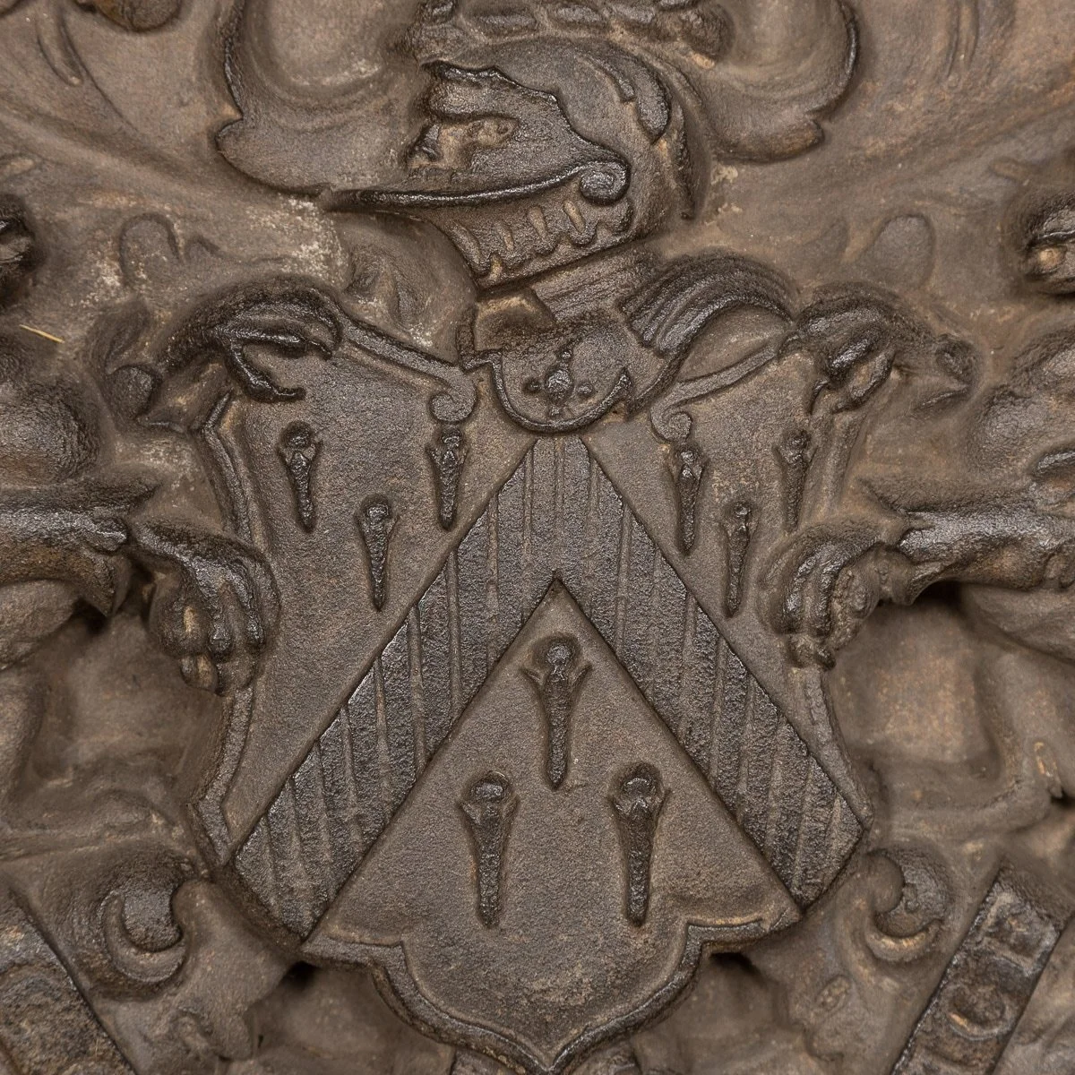 ANTIQUE 19thC BRITISH CAST IRON 'WORSHIPFUL ORDER OF GROCERS' CREST c ...