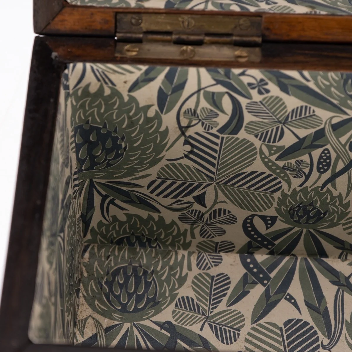 ANTIQUE 19thC VICTORIAN BRASS & WALNUT CASKET / CHEST c.1860 — Pushkin's