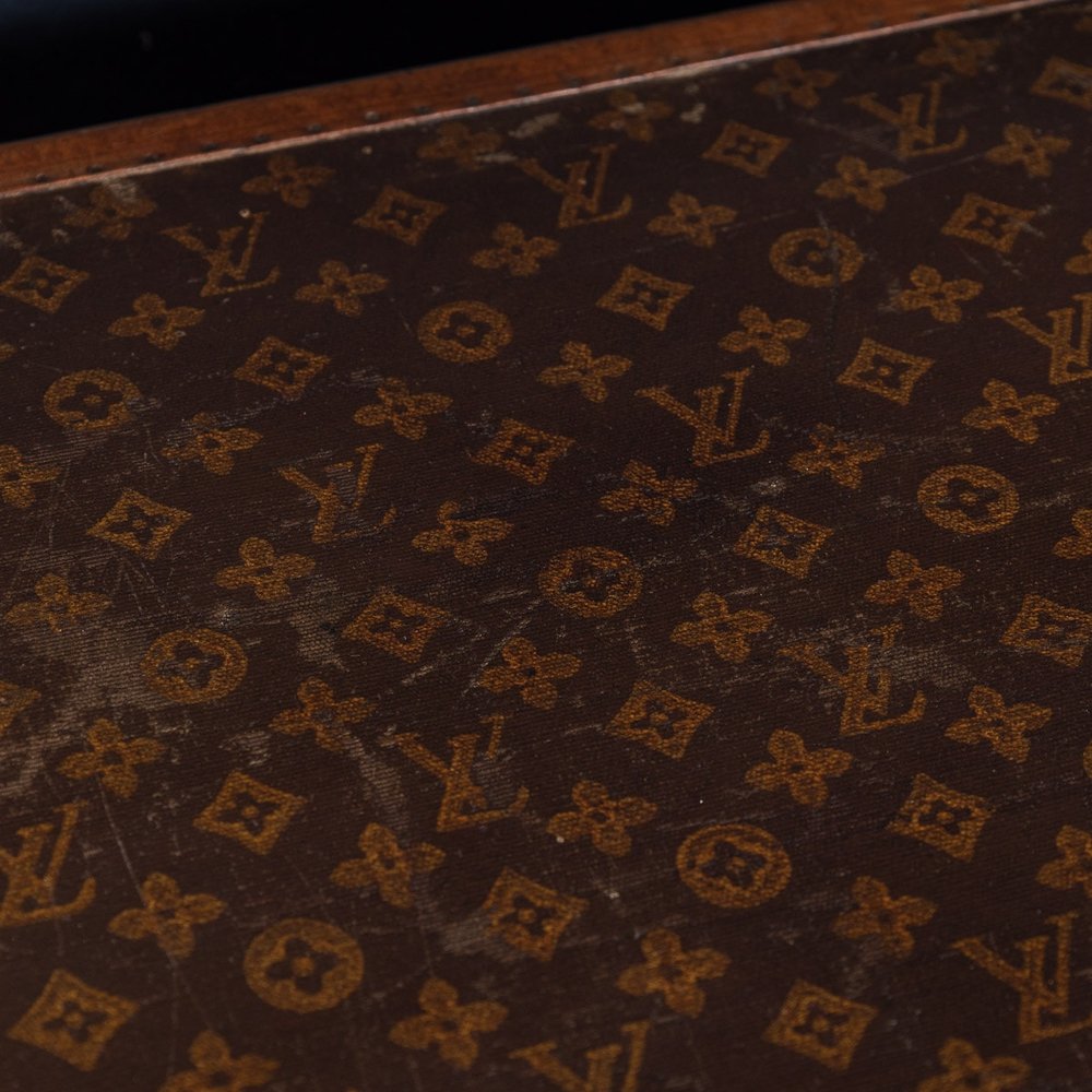Louis Vuitton Brown Pattern