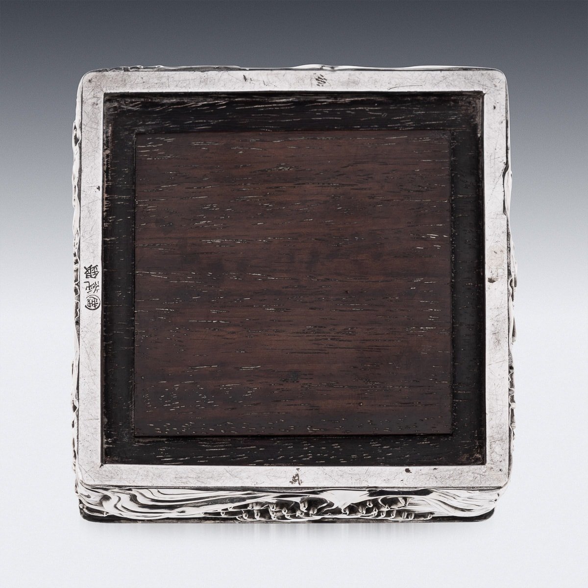 ANTIQUE 20thC JAPANESE MEIJI SOLID SILVER DRAGON CIGAR BOX c.1900 ...