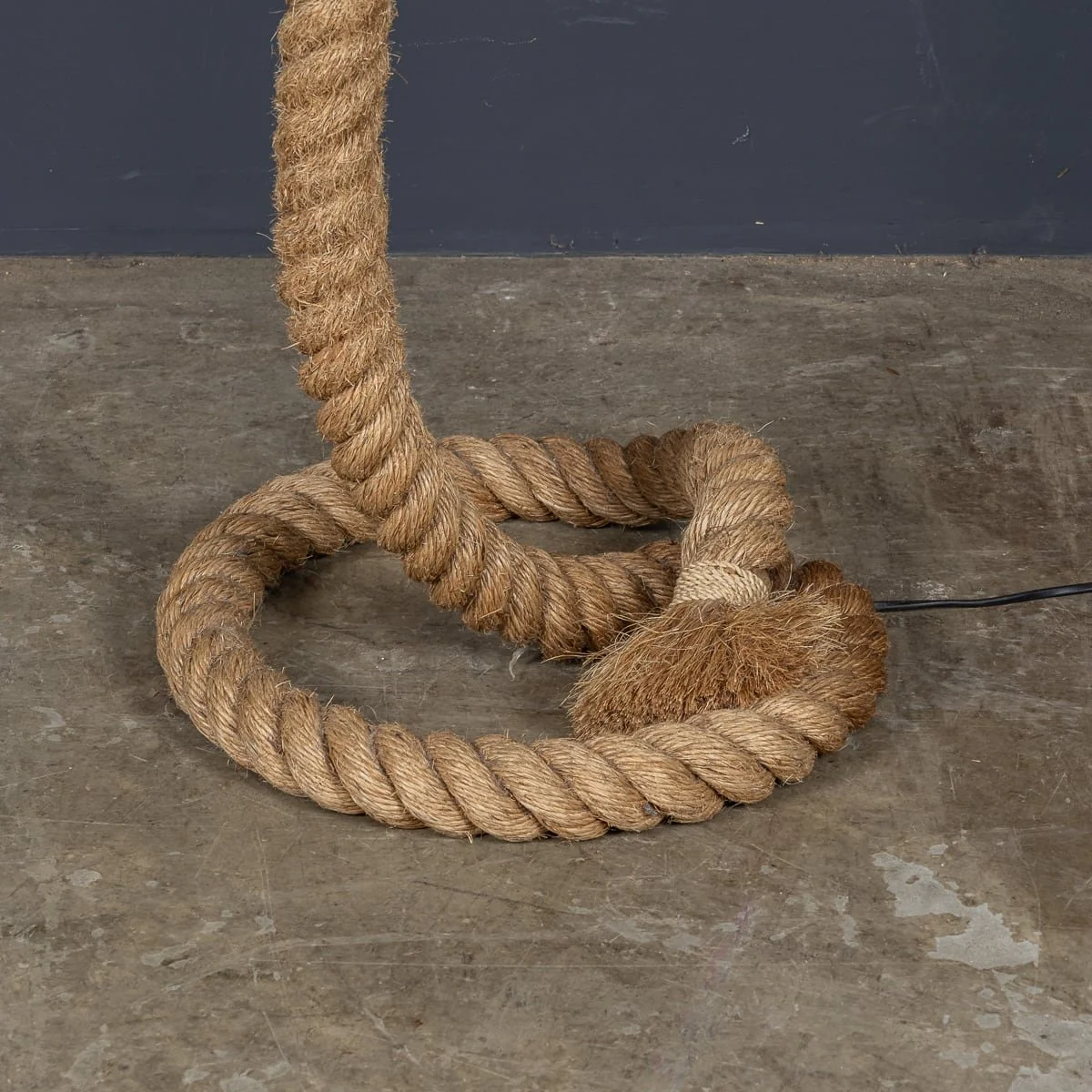 VINTAGE 20thC ITALIAN FLOOR STANDING ROPE LAMP c.1970 — Pushkin's