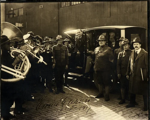 Pioneer — Edward Bernays — The Museum of Public Relations