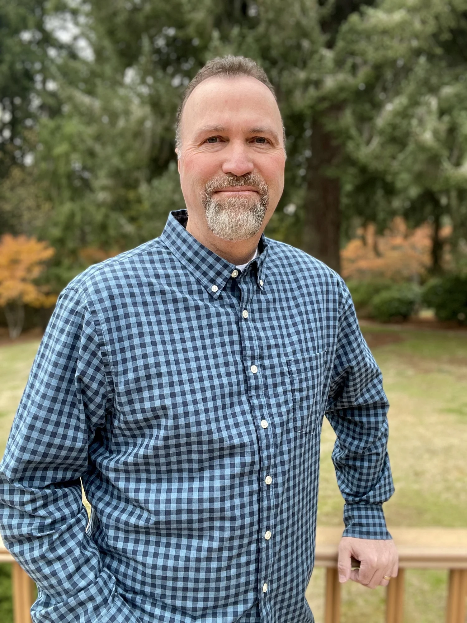 Downey author releases new ‘boomer lit’ memoir set in home town — The ...