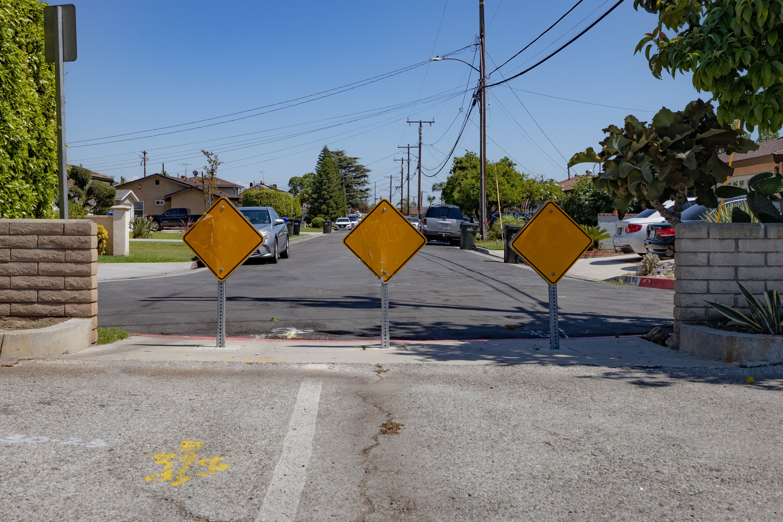 Downey installing block walls to satisfy traffic complaints — The ...