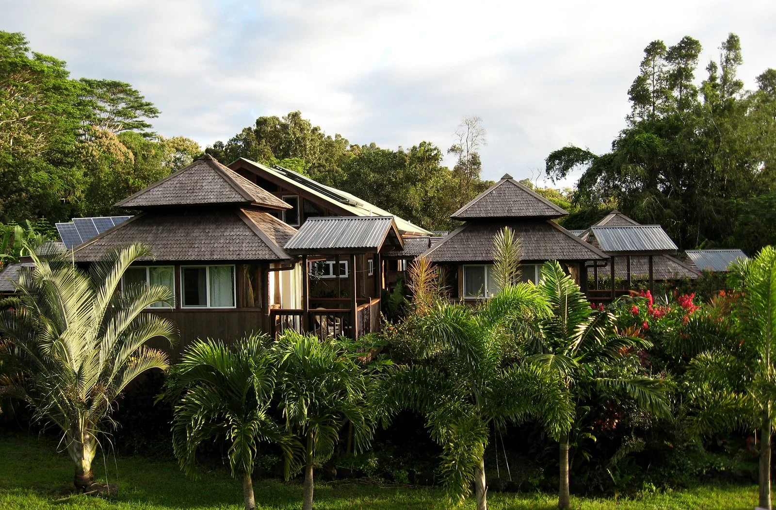 Ohana House — Your Hawaiian Retreat