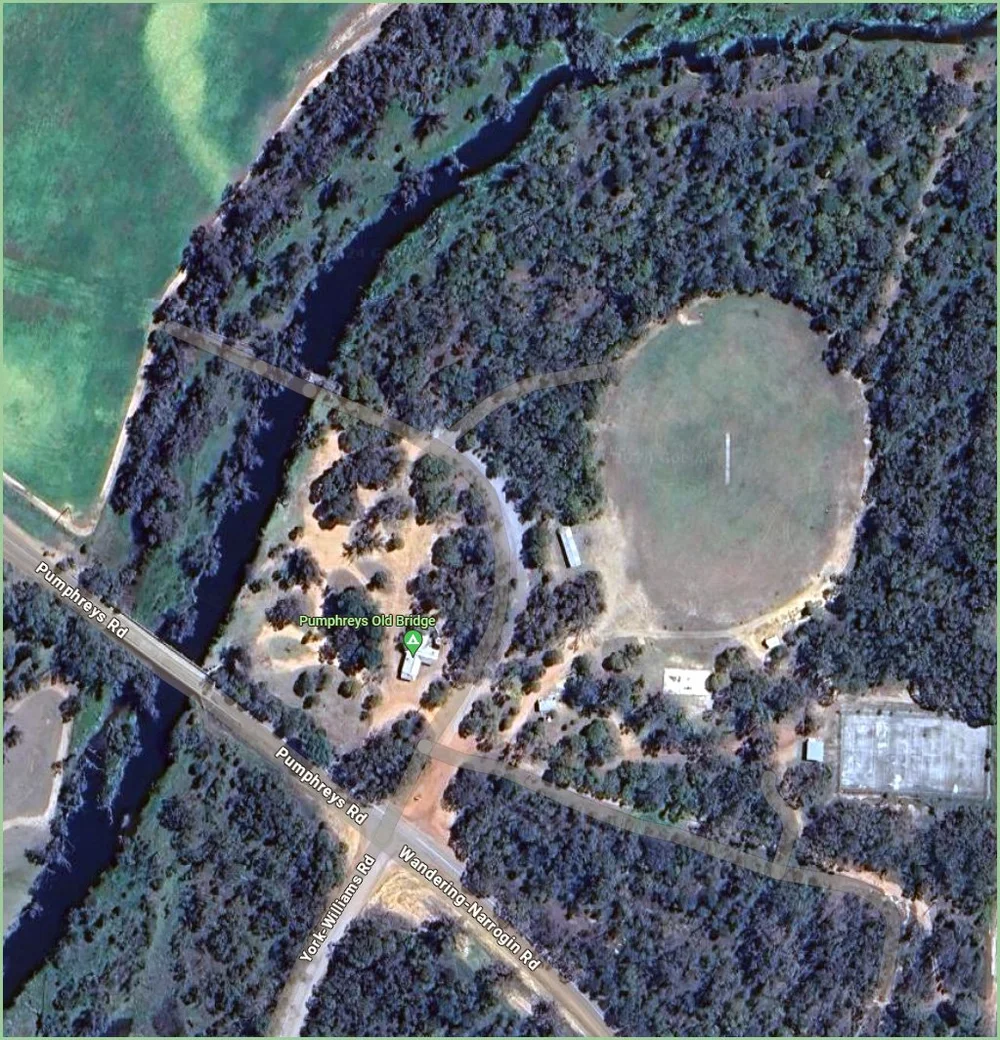 52Photos: Wk02—Pumphreys Bridge — Abalook