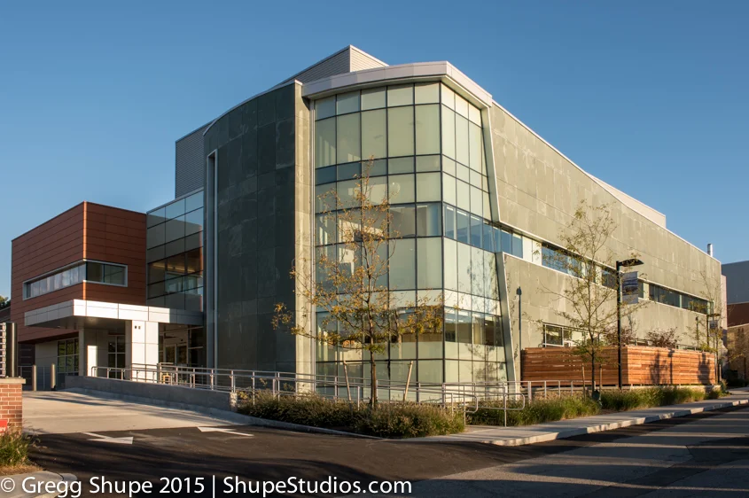 Beth Israel Deaconess Cancer Center & Surgical Pavilion — ShupeStudios
