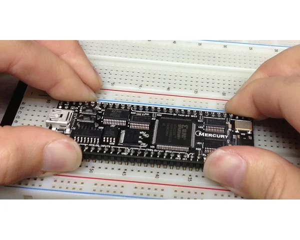 Mercury - Xilinx Spartan-3A FPGA development board — MicroNova
